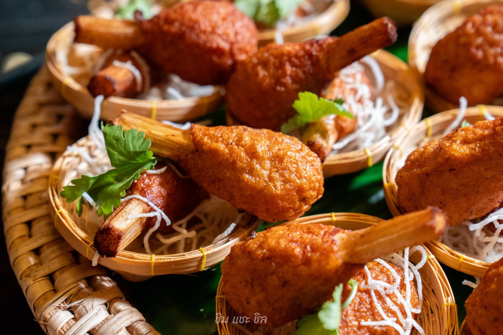รีวิว MAYA Holiday Inn Bangkok Sukhumvit - เดี๋ยวนี้ดีคือมี event มา ...