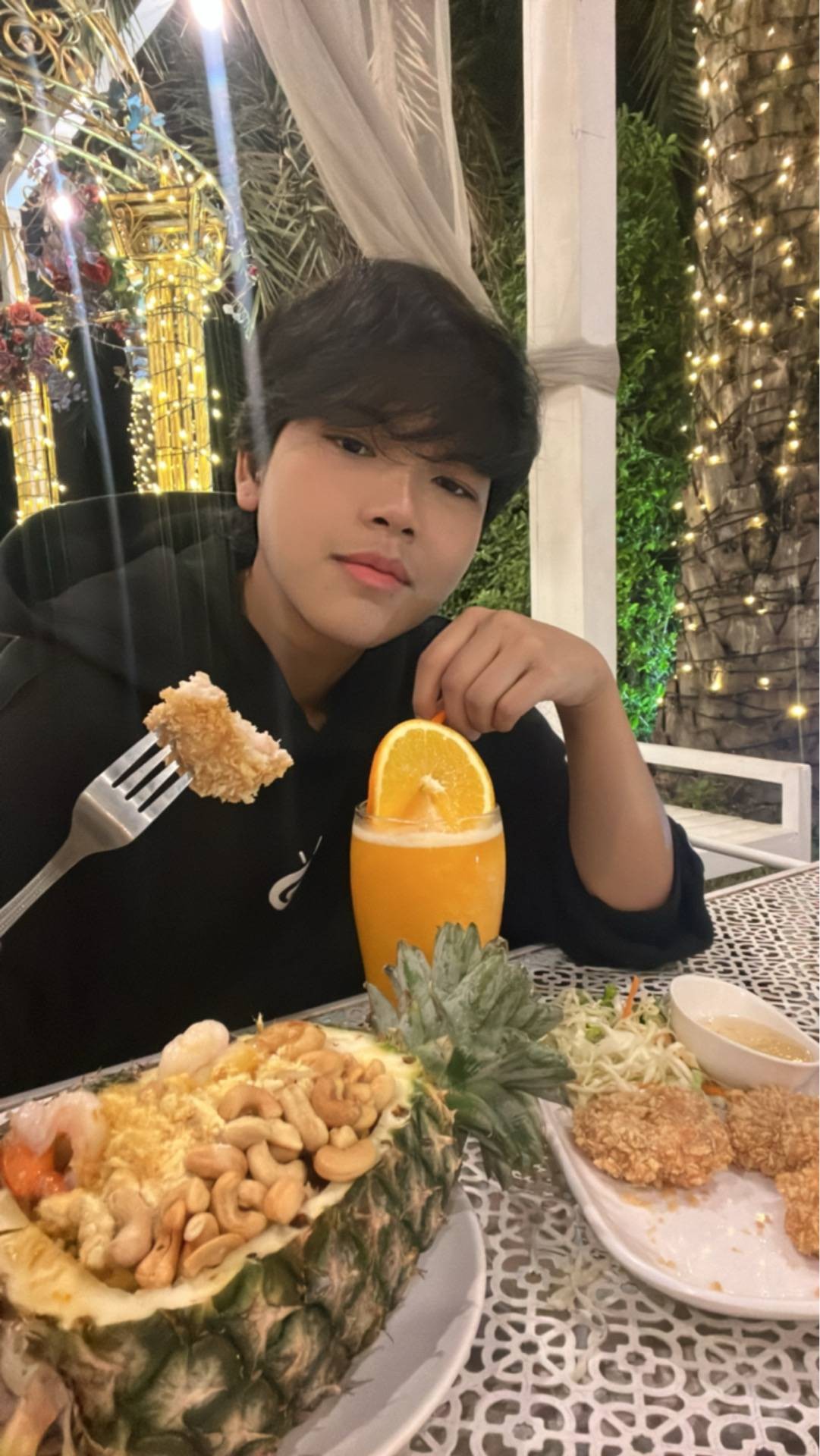 รีวิว อร่อย Together Restuarant & Karaoke - ร้านสวยๆแถวเกษตรนวมินทร์ ...