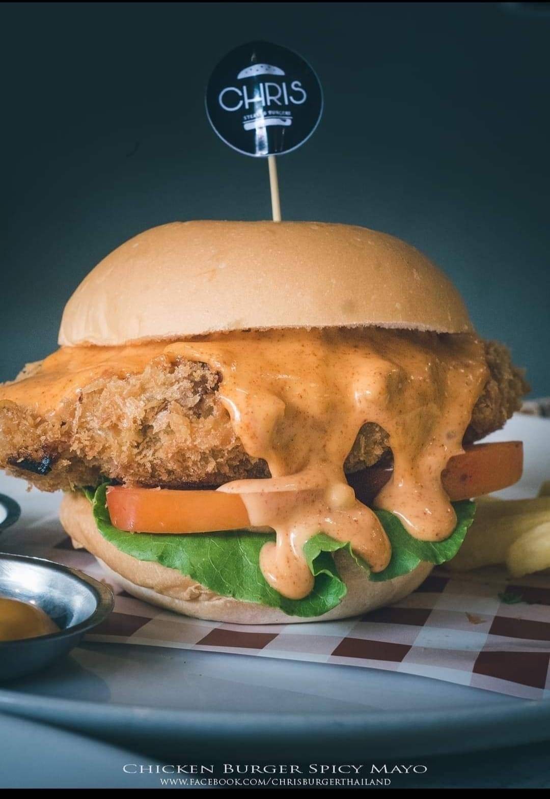 ร้าน Chris Steaks and Burgers Chris Steaks and Burgers | รีวิวร้านอาหาร