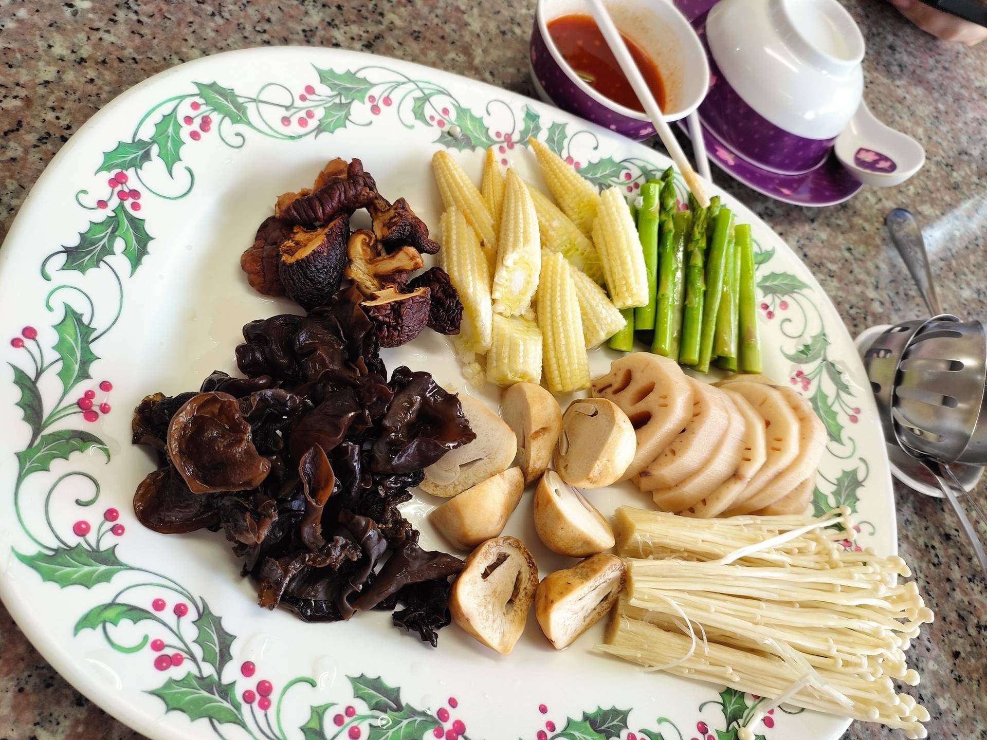 ผักรวม • เห็ดหูดำ 68 เห็ดหอมจีน 68 รากบัวจีน50เห็ดฟาง หน่อไม้ฝรั่ง เห็ด ...