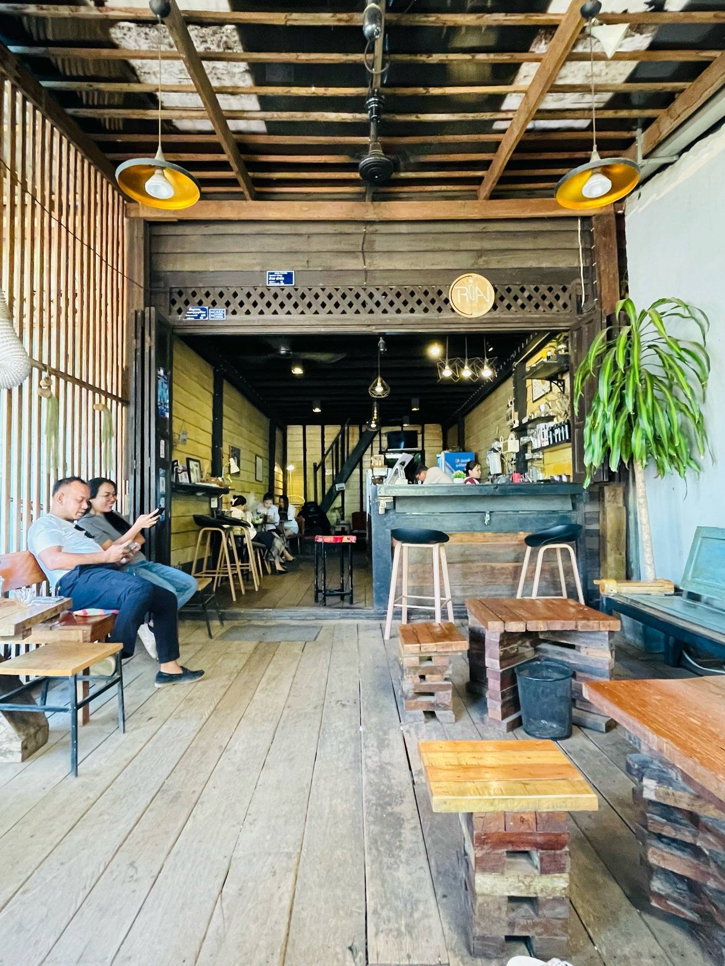 ร้าน RIN coffee | รีวิวร้านอาหาร