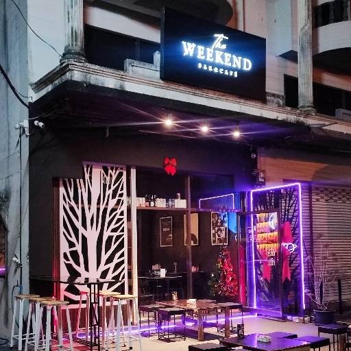 ร้าน The Weekend Bar & Cafe | รีวิวร้านอาหาร