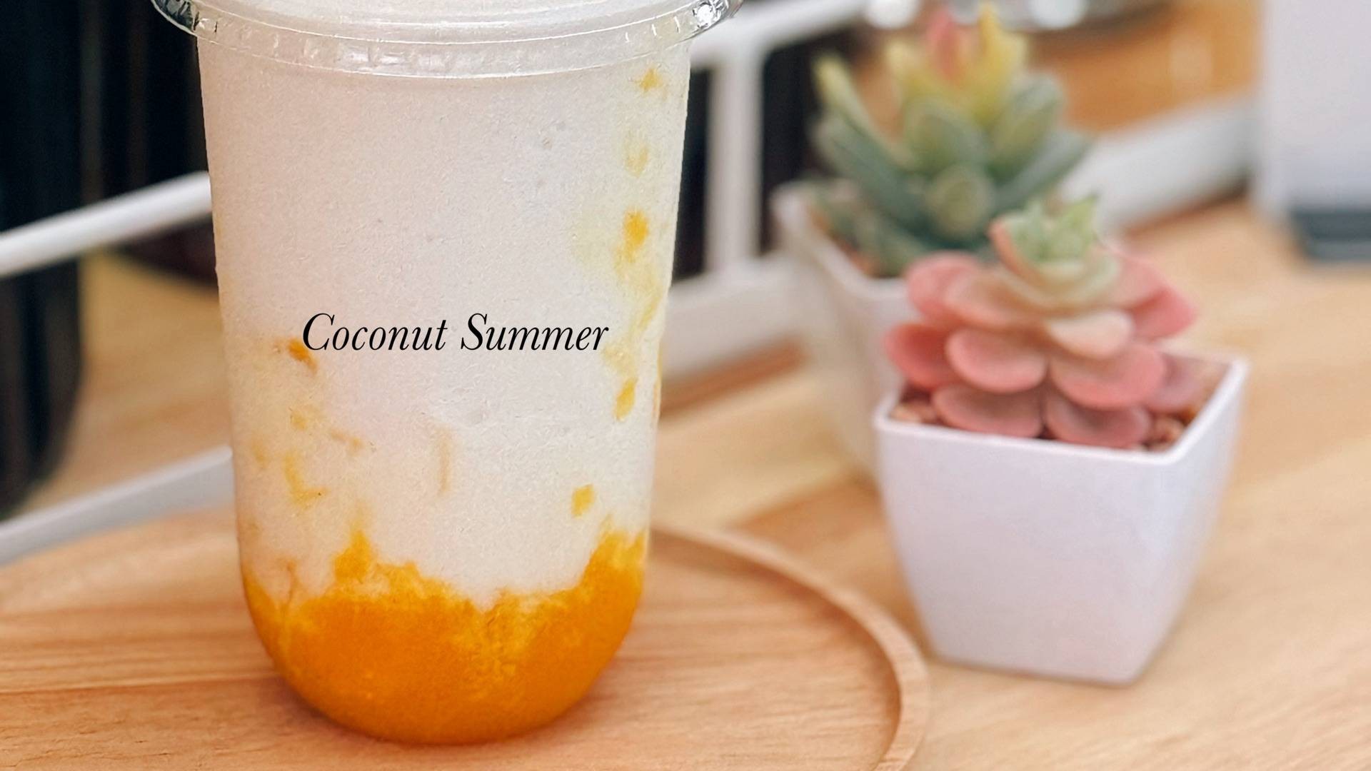 Coco Summer ตลาดนัดสีลม ซ.10 - สั่งอาหารเดลิเวอรี | Wongnai x LINE MAN