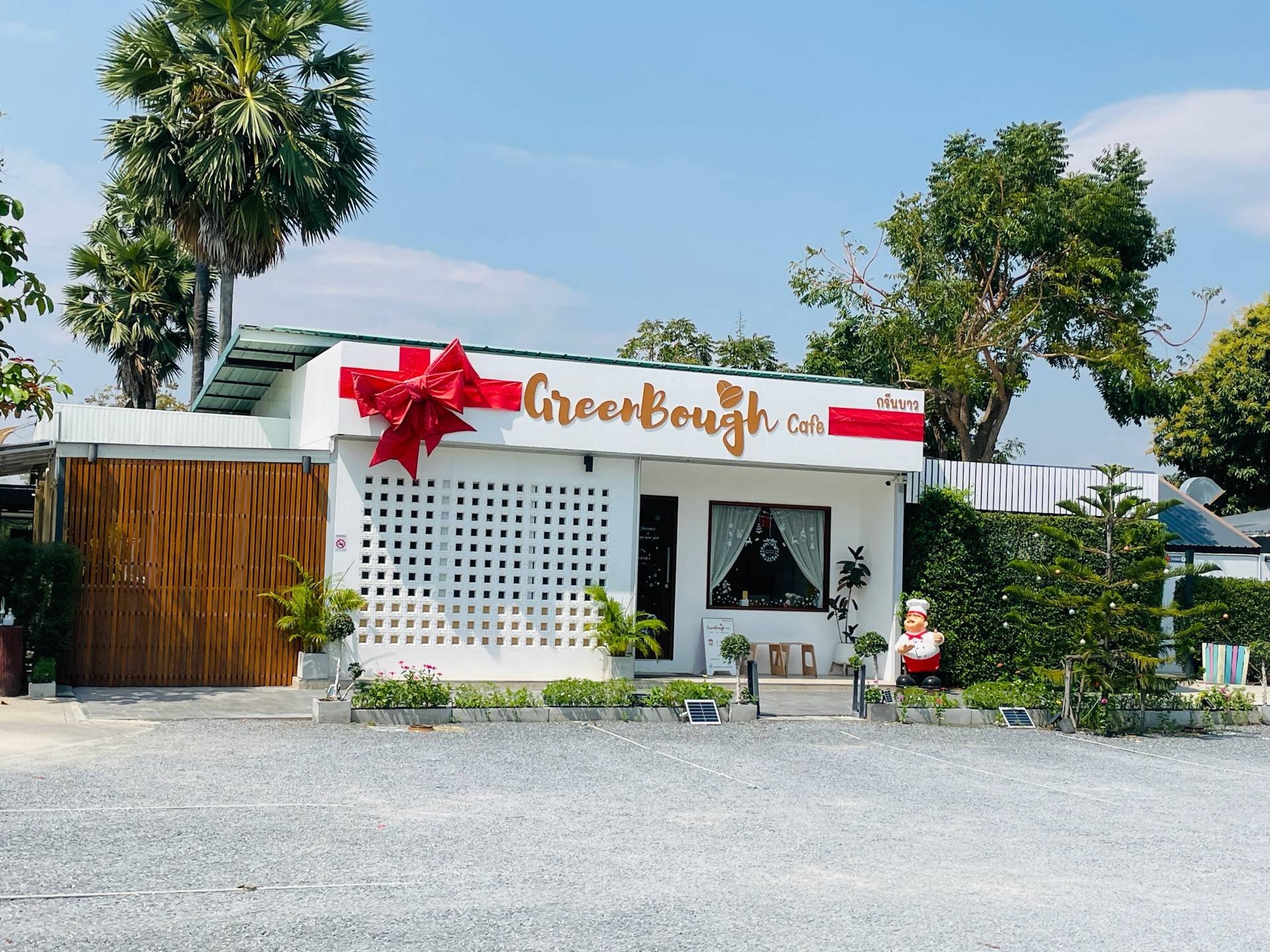 รีวิว Greenbough Cafe - Greenbough ร้านฟิลดีใกล้พระใหญ่