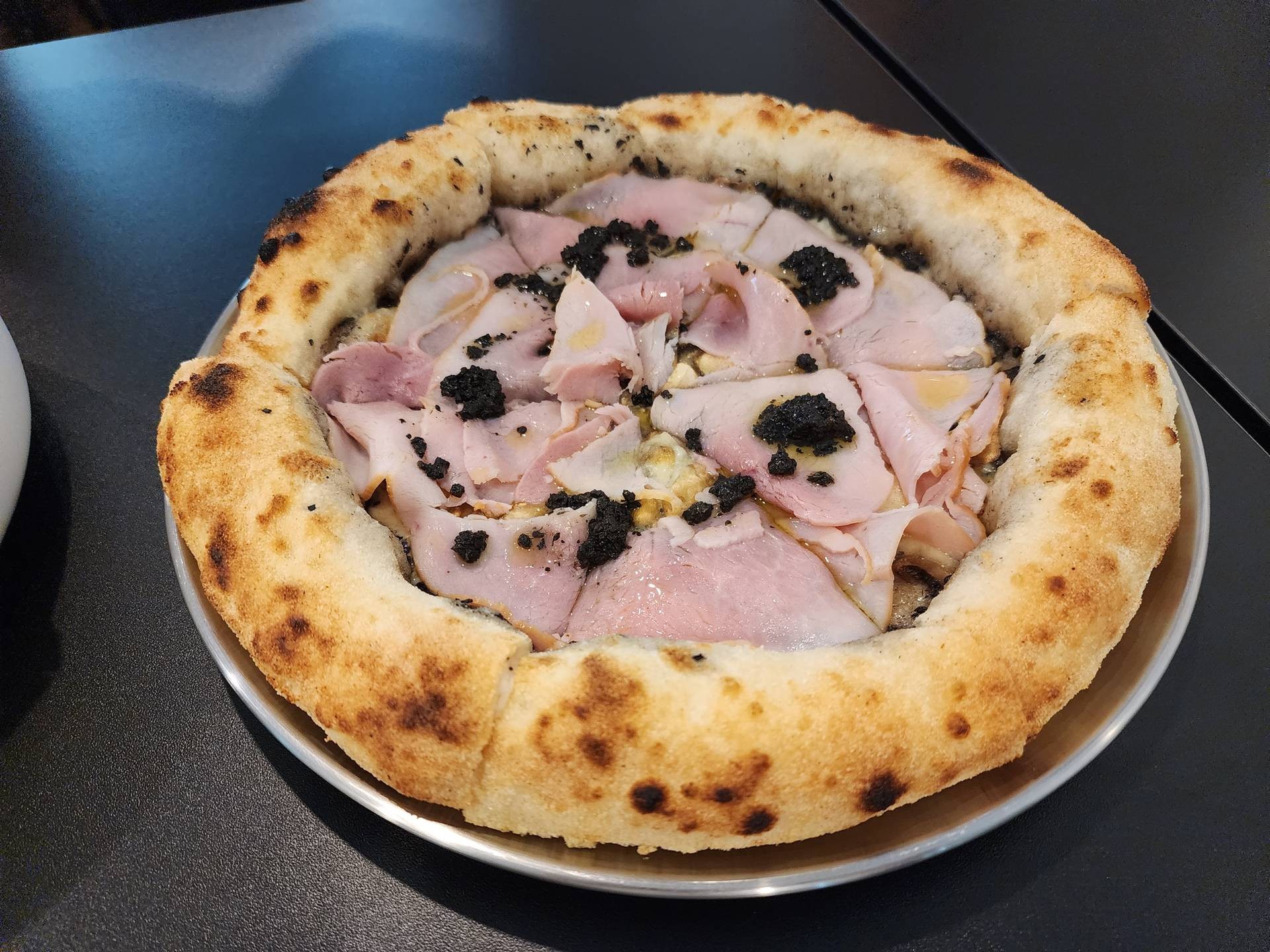 รีวิว Ronin pizza เดริเวอร์รี่ ลาดพร้าว 18 - Pizza แนวโฮมเมด อร่อยจริง ...
