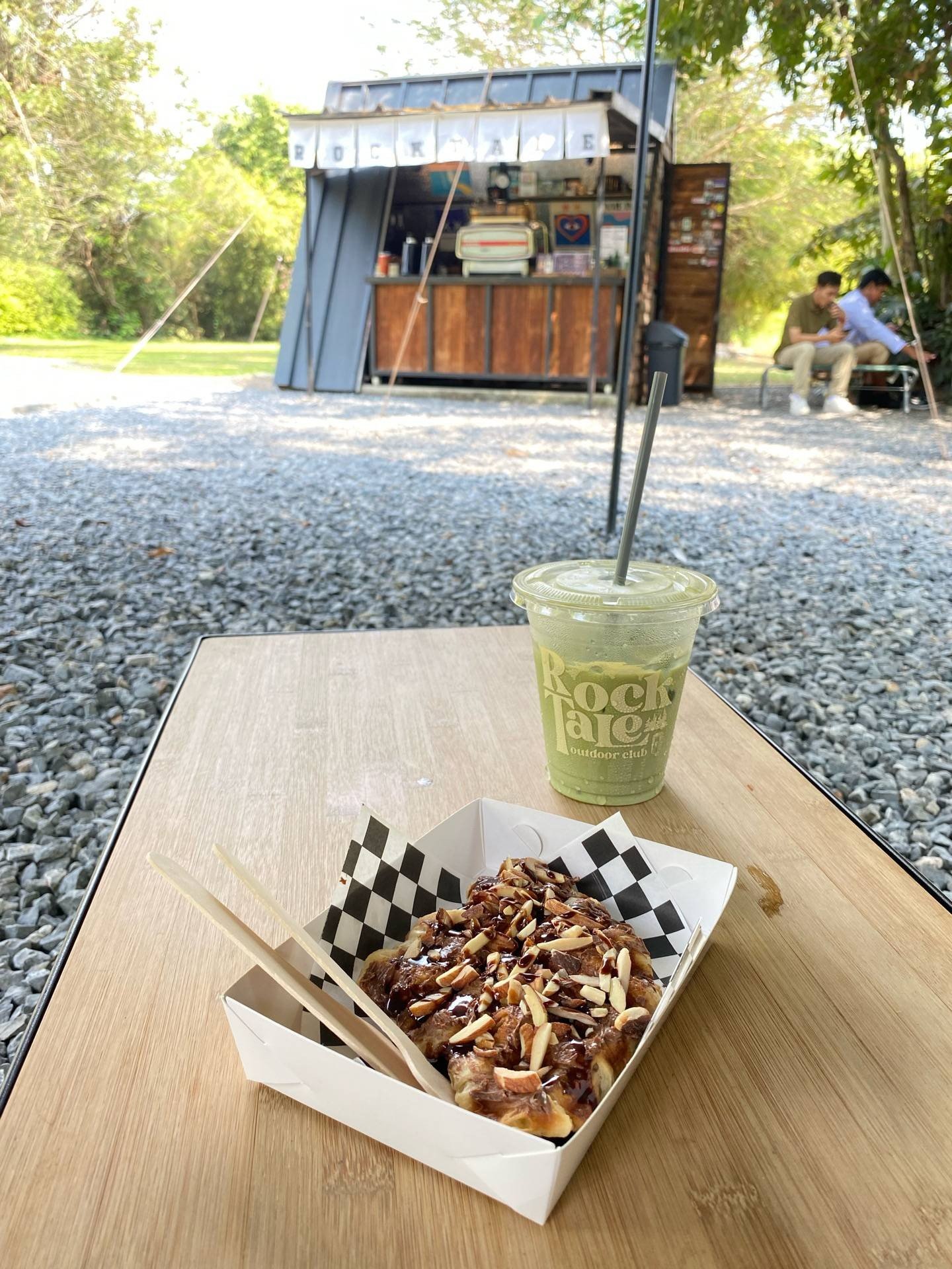 รีวิว Rocktale Coffee Camp - Cafe แนวcamping ติดริมแม่น้ำ