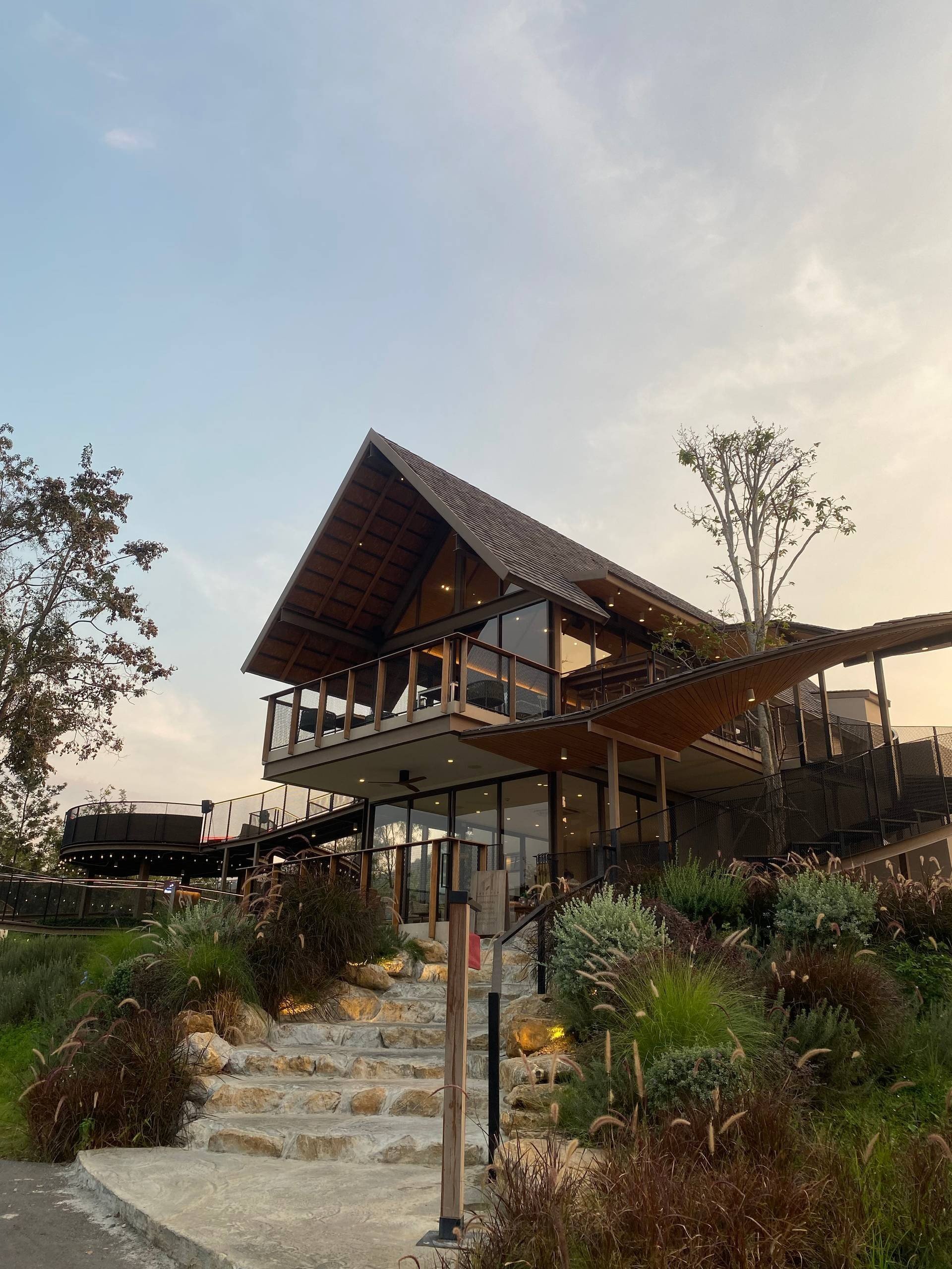 รีวิว Tree Top Cafe Khaoyai - ไอศกรีม