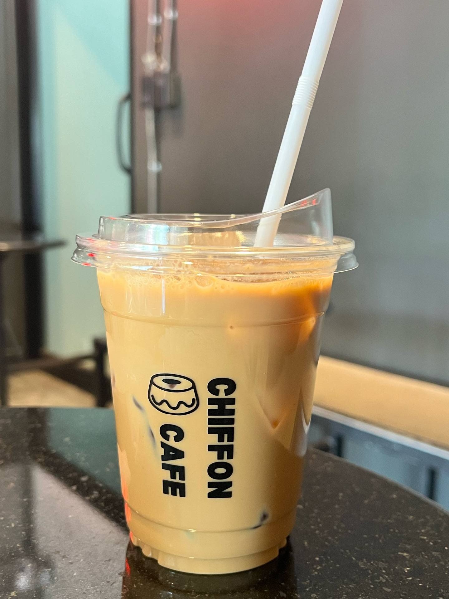 รีวิว Chiffon.cafe หัวหิน - ชิฟฟ่อนคาเฟ่ ร้านเล็กๆ กาแฟอร่อย