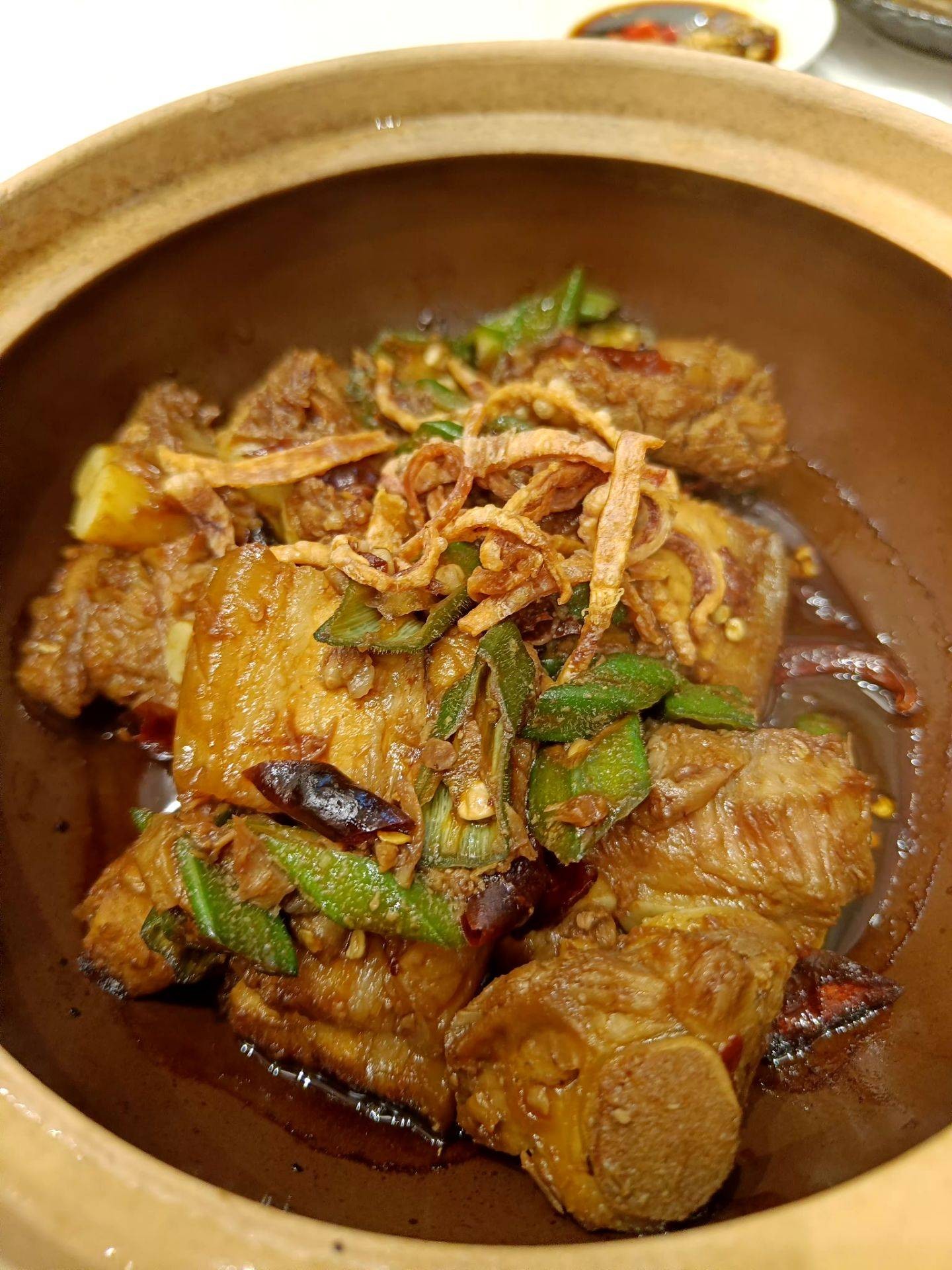 บักกุ๊ดเต๋หมูสามชั้นแบบแห้ง ร้าน Tea Meat Bone Bak Kut Teh Tea Meat ...