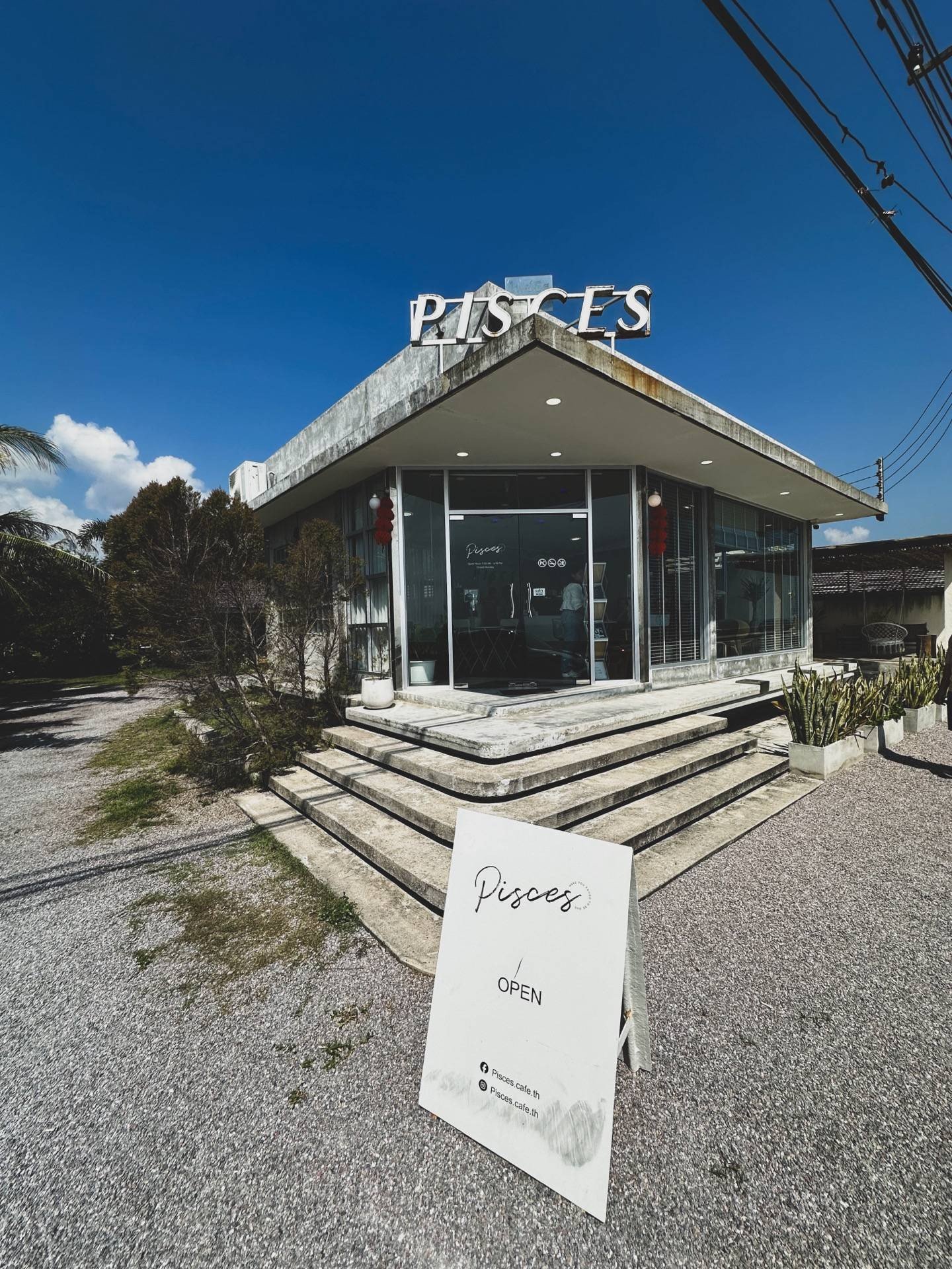 รีวิว Pisces.cafe.th - ร้านกาแฟที่ไม่ได้ขายแค่บรรยากาศ