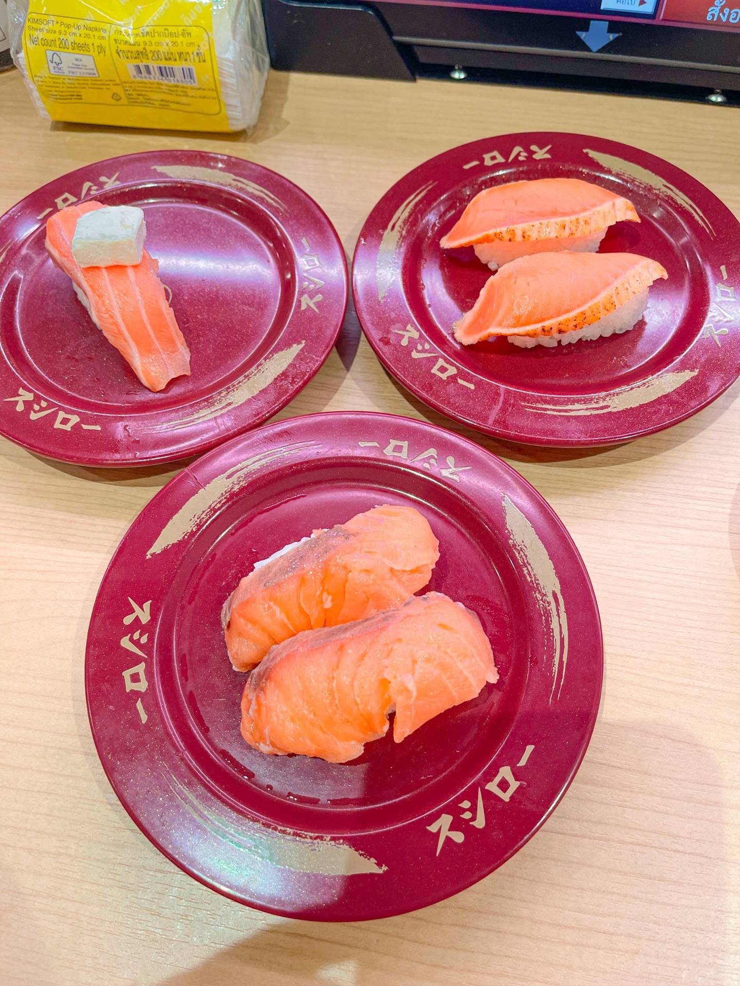 รีวิว SUSHIRO THAILAND ICONSIAM - แซลมอนครีมชีสอร่อยมากกก😋🍣