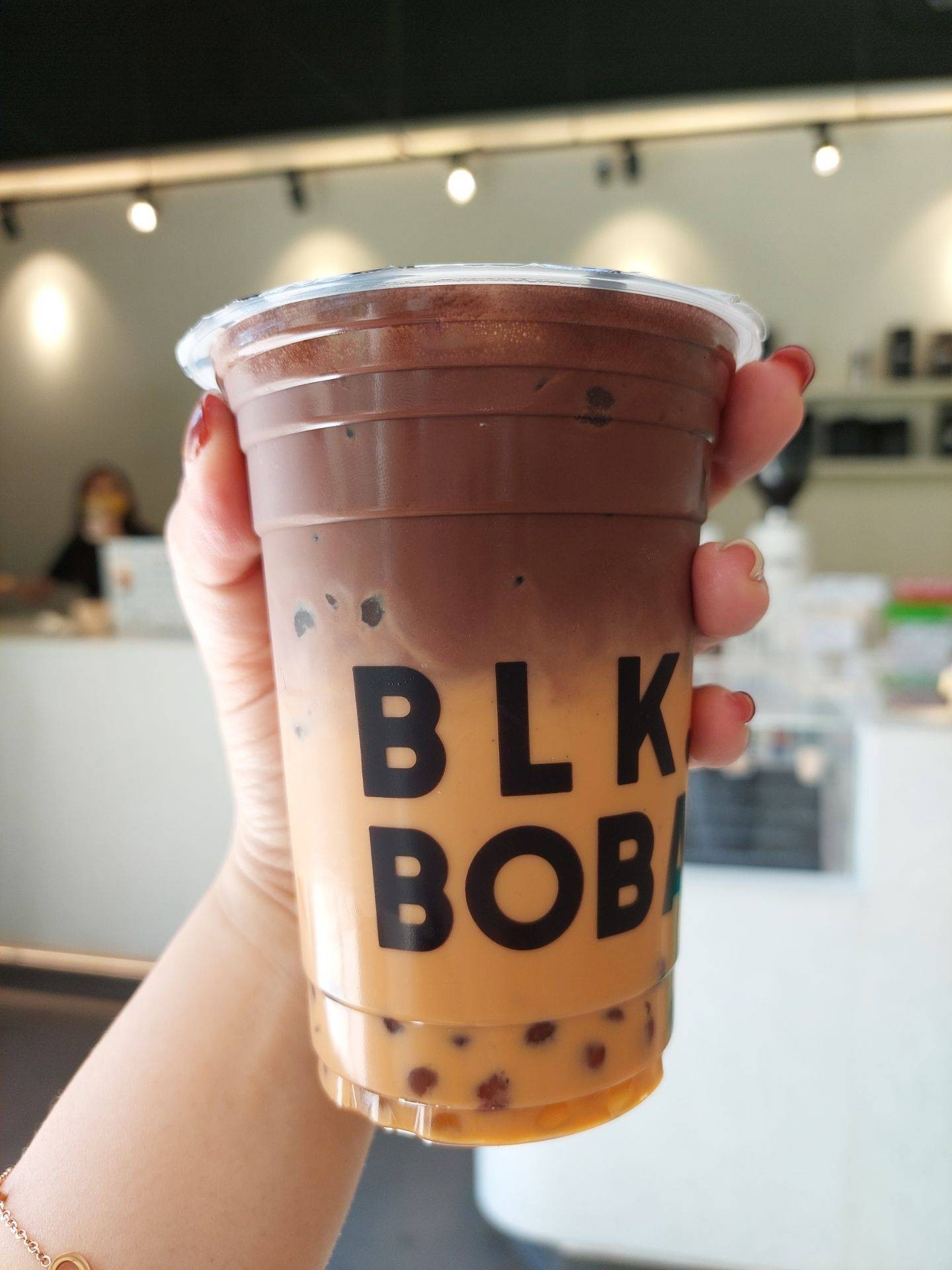 รีวิว BLK.BOBA Specialty - One City Centre (OCC) - ชาไข่มุกหลากหลายเมนู