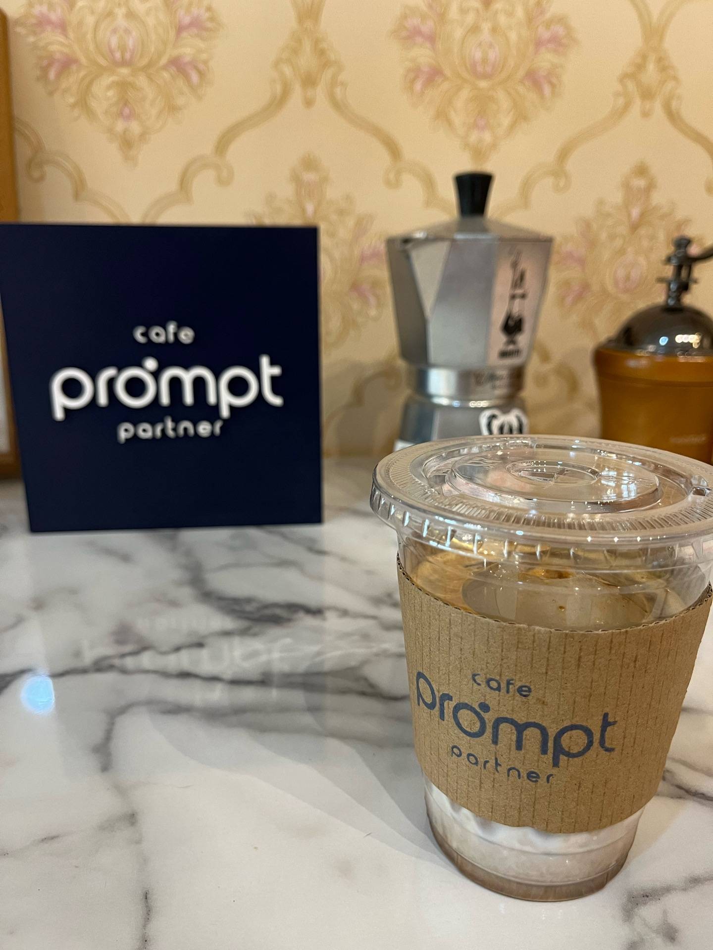 รีวิว cafe prompt partner - ย้ายร้านมา มีน้องแมวด้วย