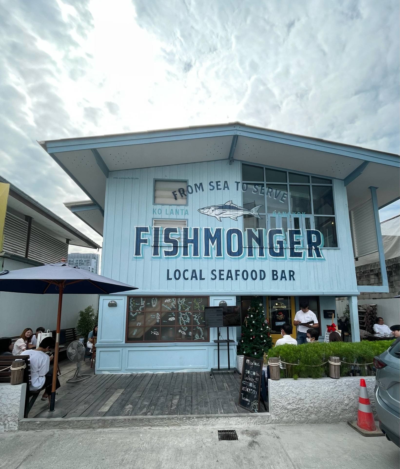 รีวิว Fishmonger อารีย์ - ปลาไทยกับเมนูฟิชแอนด์ชิพอร่อยๆ