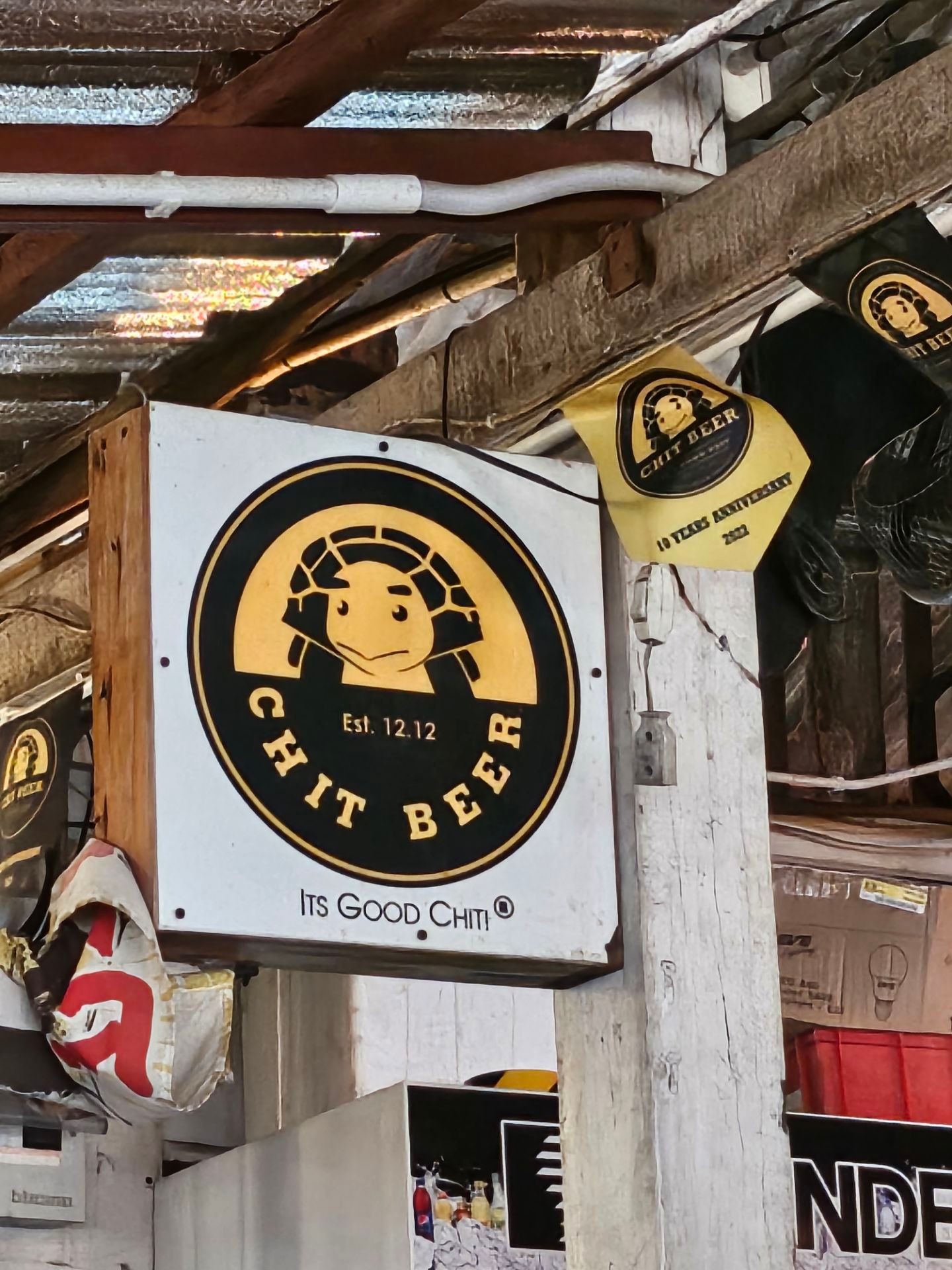 รีวิว Chitbeer - Chitbeer🍻🍻🍻ร้านเบียร์บนเกาะเกร็ด