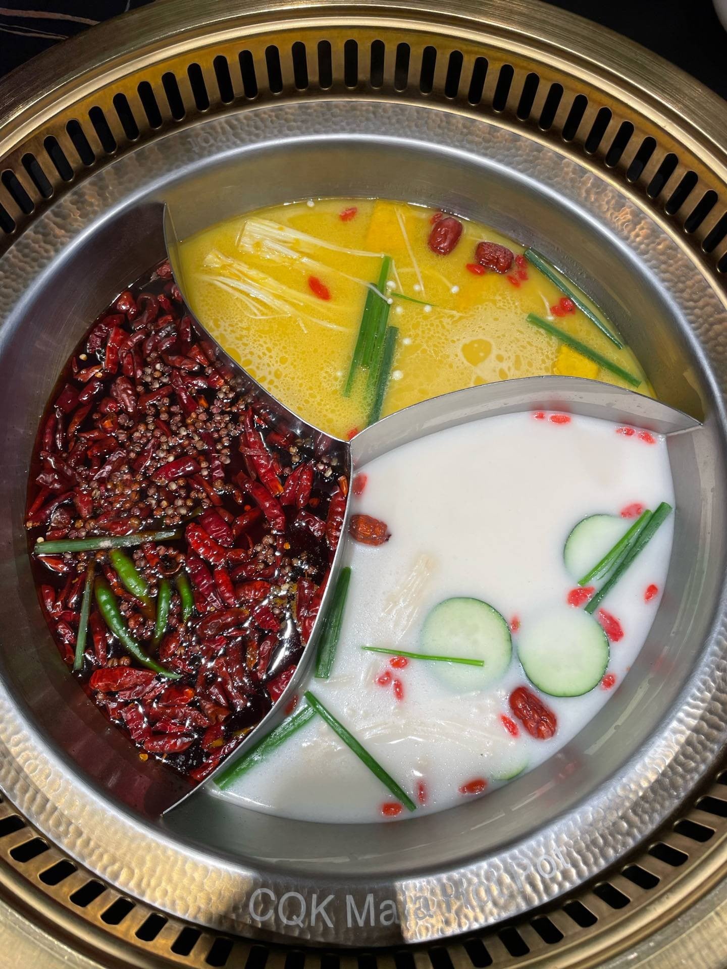 รีวิว CQK Hotpot ศรีนครินทร์ - Best of Mala hotpot ราคาดี คุณภาพแน่น