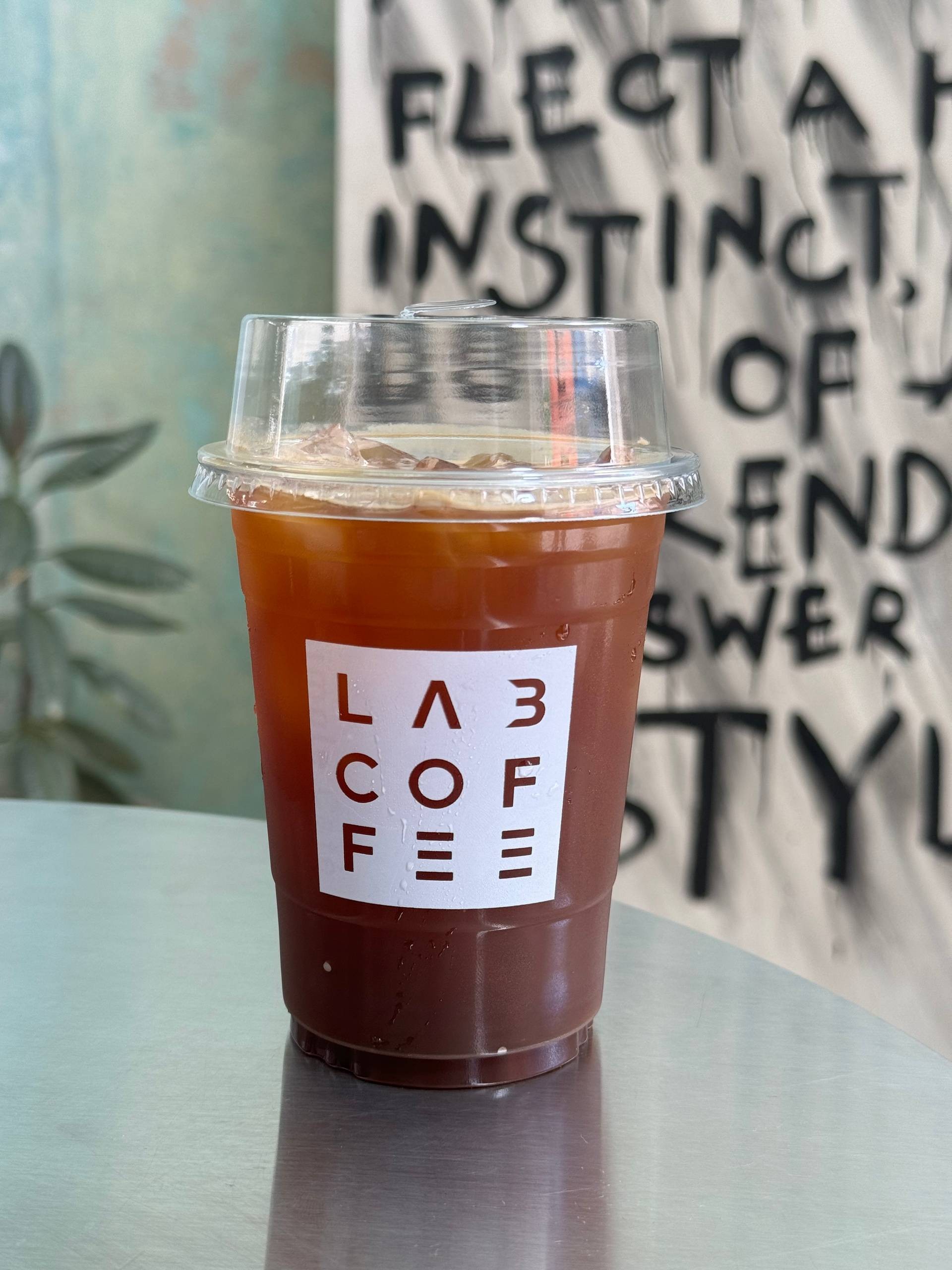Iced Americano • Sweet Child ร้าน LAB COFFEE x PUDDING LAB STORE บาง ...