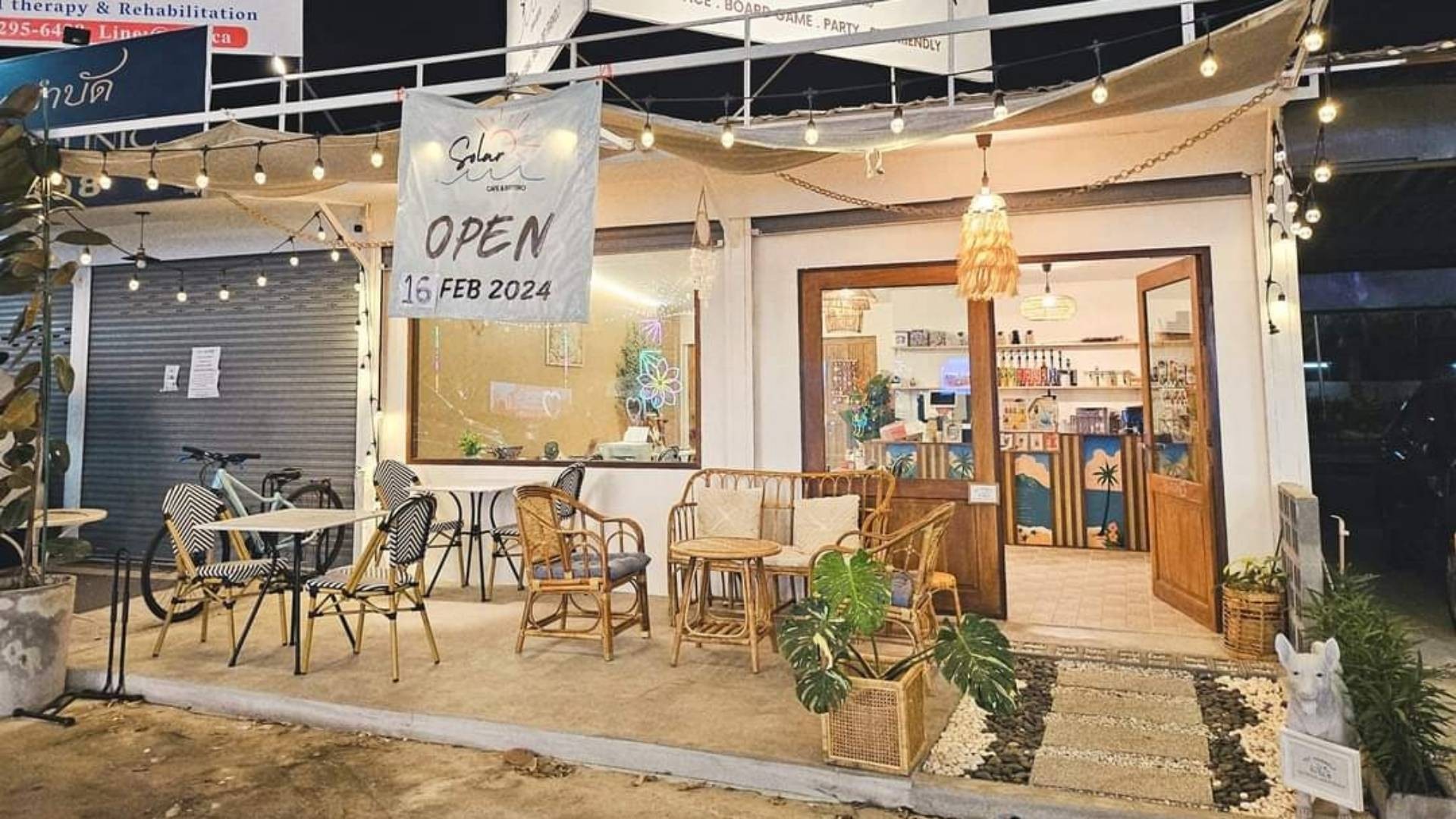 Solar Cafe & Bistro - สั่งอาหารเดลิเวอรี | Wongnai x LINE MAN