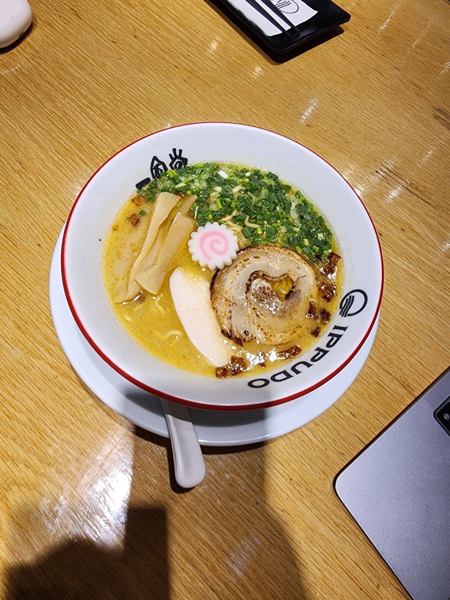 รีวิว Ramen Ippudo 101 The Third Place - เอาใจสายเส้นอีกแล้ว