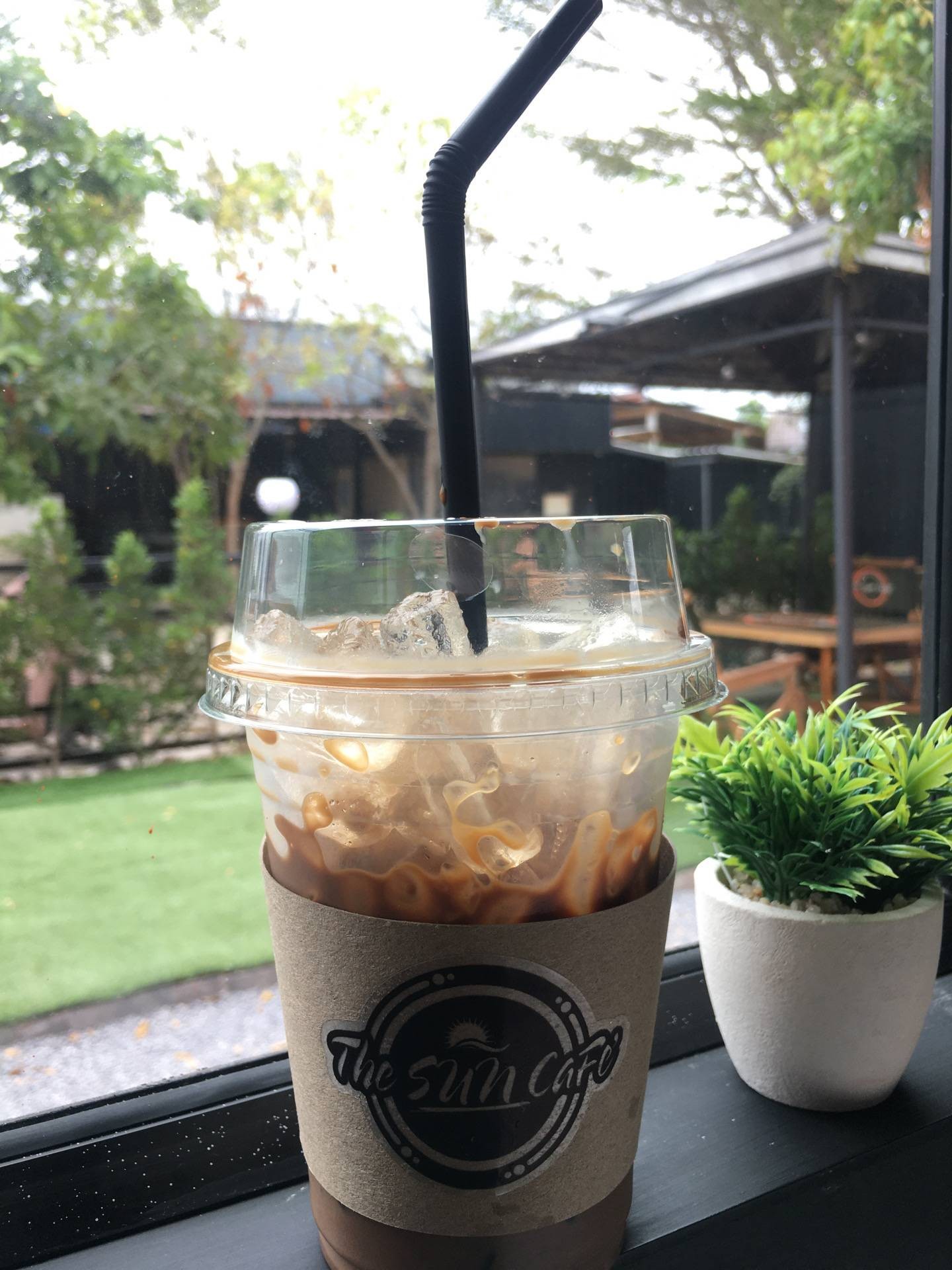 รีวิว The Sun Cafe เดอะ ซัน คาเฟ่ - - กาแฟหอมมาก มาก