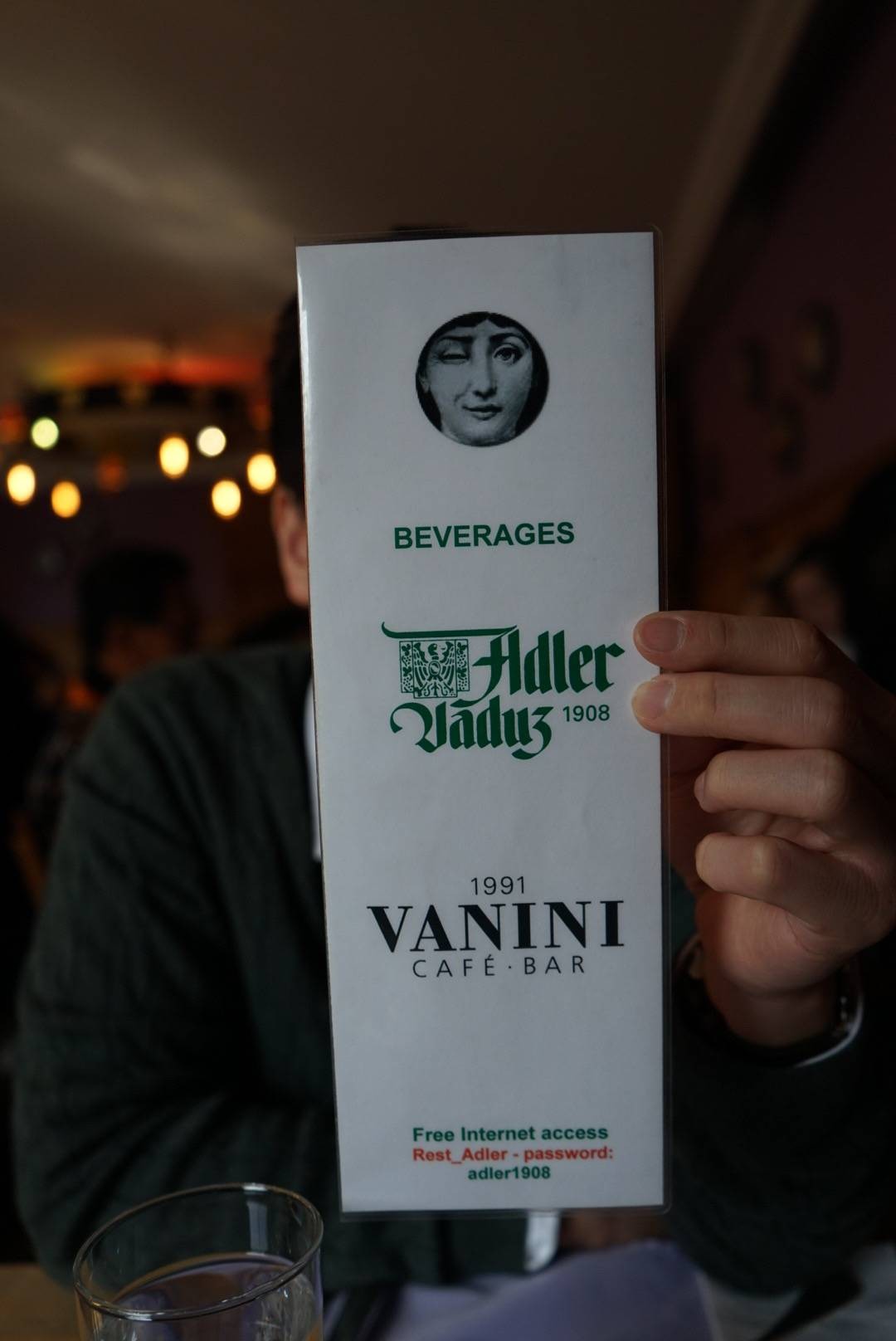 รีวิว Vanini Cafe&Bar - Vanini Café&Bar