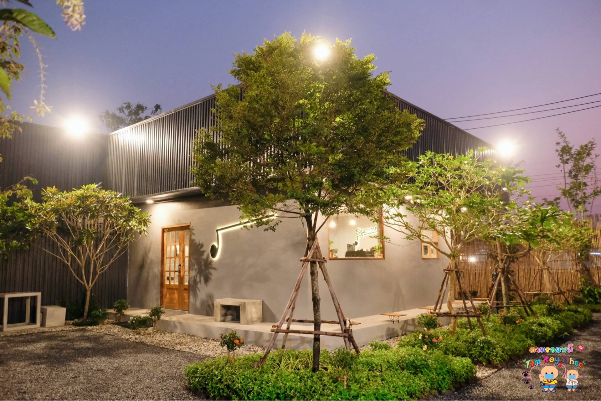 รีวิว Square Root Coffee - - คาเฟ่นั่งชิล บรรยากาศดี เครื่องดื่มเด็ด ...