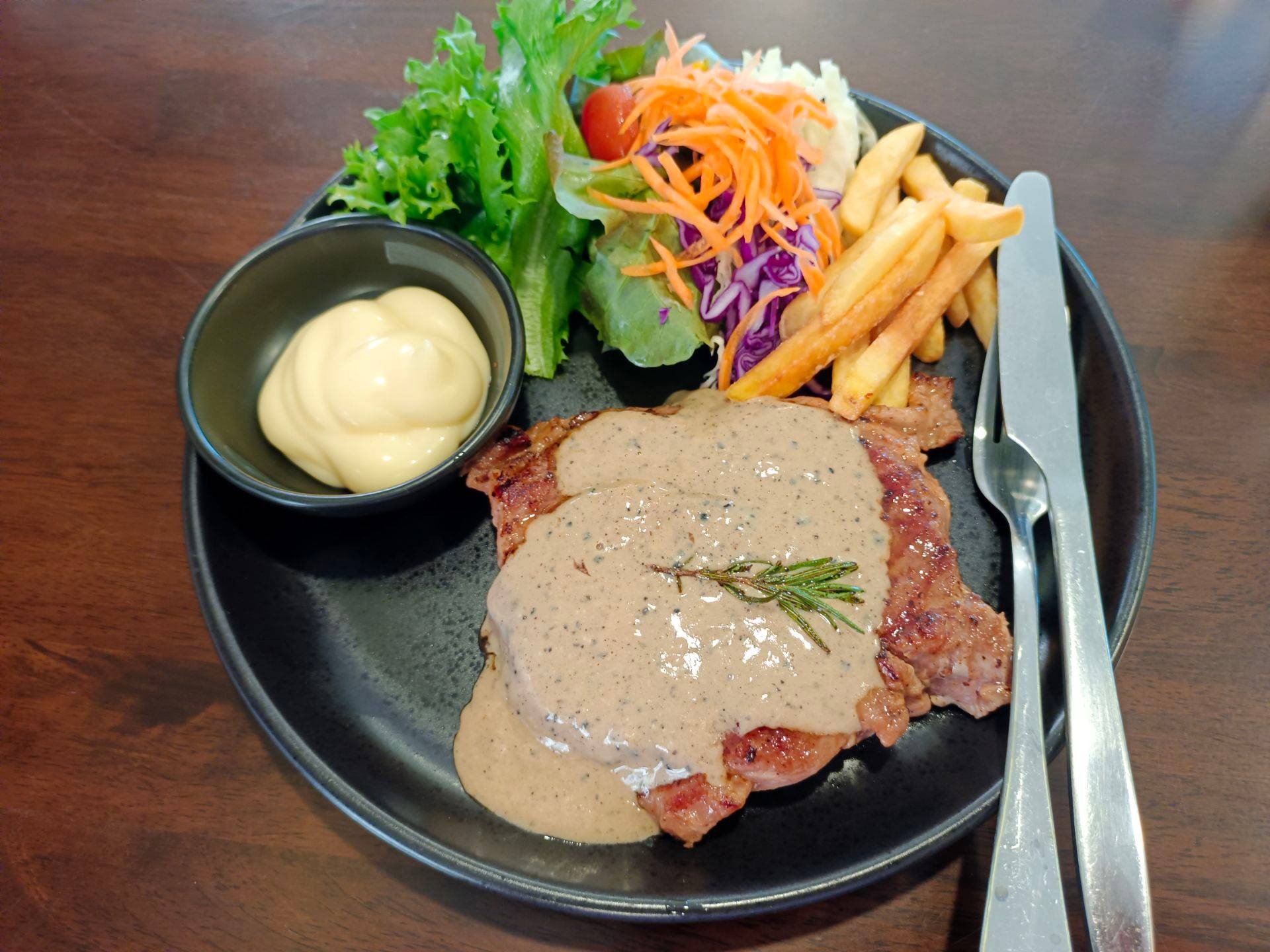 ร้าน Inter Cafe And Eatery | รีวิวร้านอาหาร