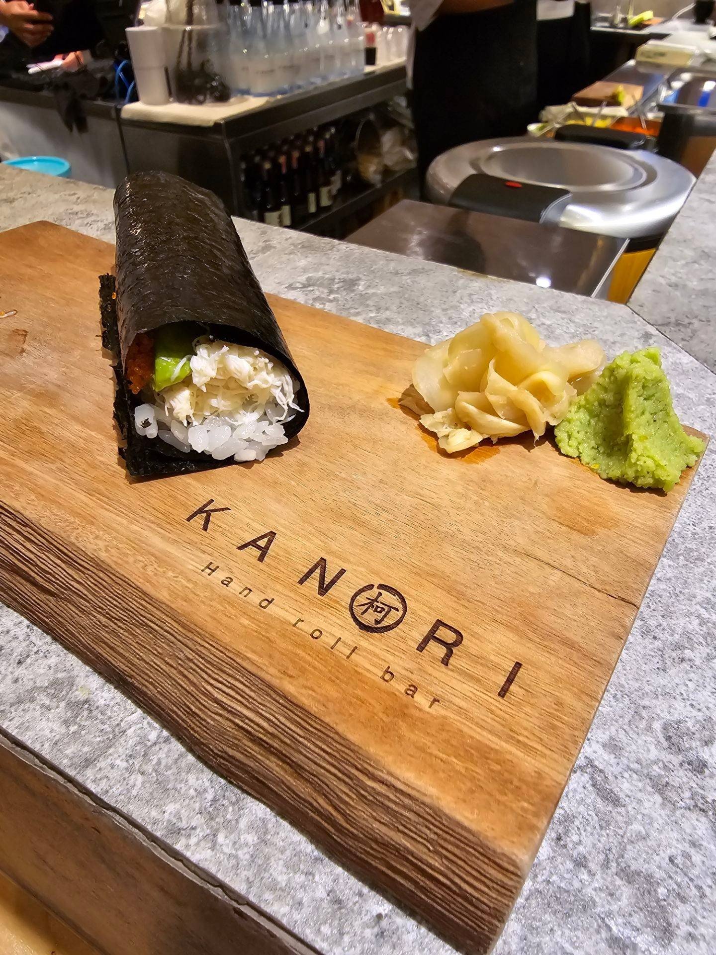 รูป Kanori Hand roll bar Emquartier ชั้น G