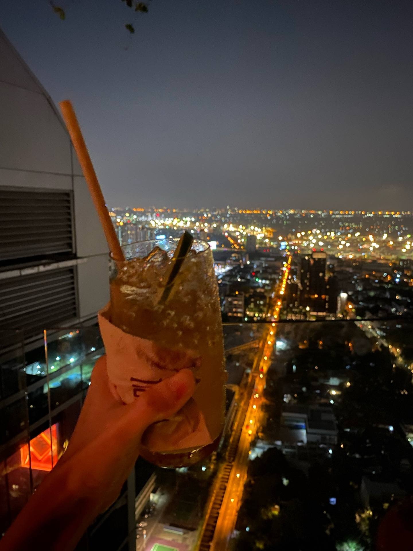 รูป Tichuca Rooftop Bar