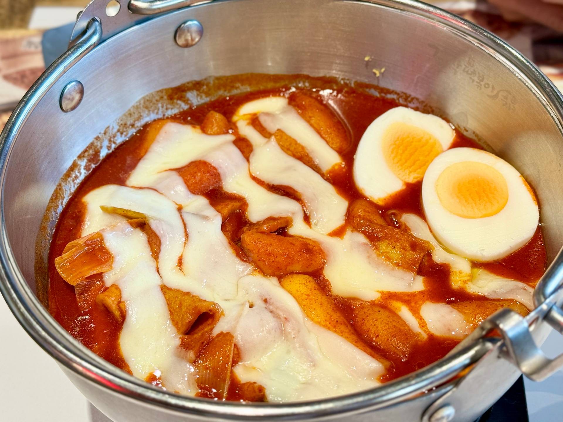 ต๊อกป๊กกี ร้าน Guljak Topokki Chicken Icon Siam