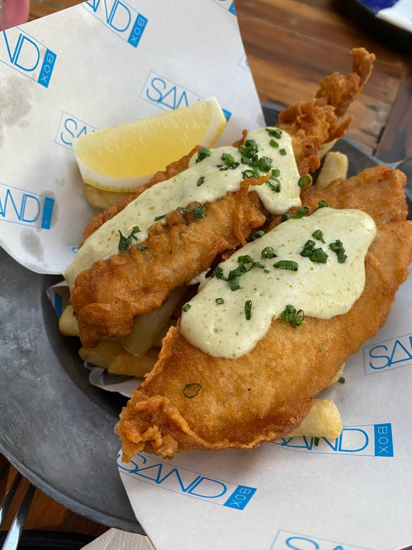 รีวิว Sand Box Restaurant and Bar - กินอาหารบนหาดทราย