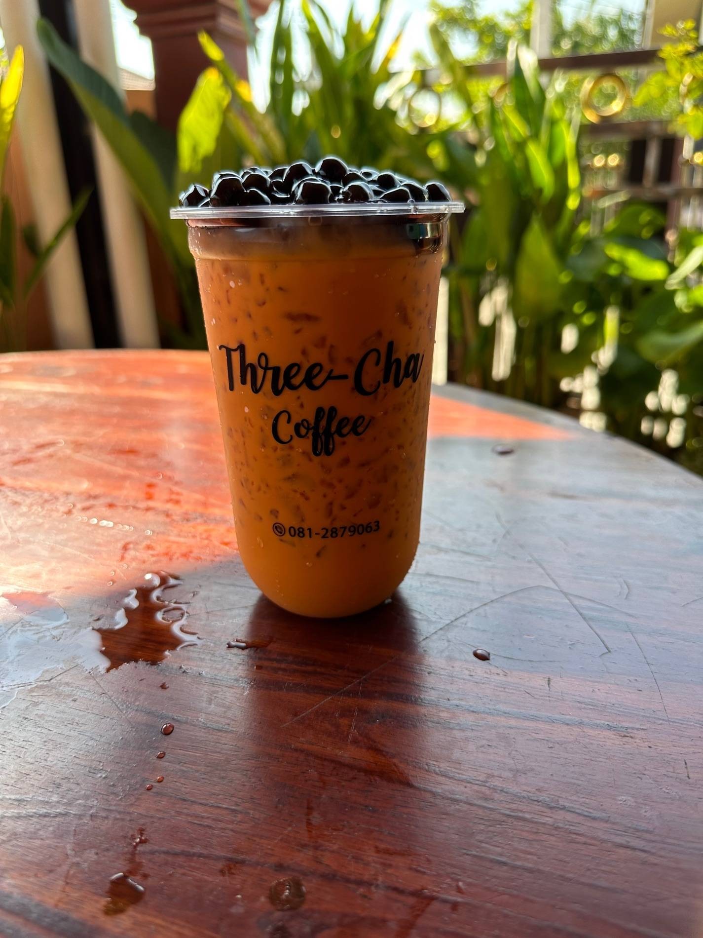ร้าน Tree cha Coffee สาขาลวงเหนือ ลวงเหนือ | รีวิวร้านอาหาร