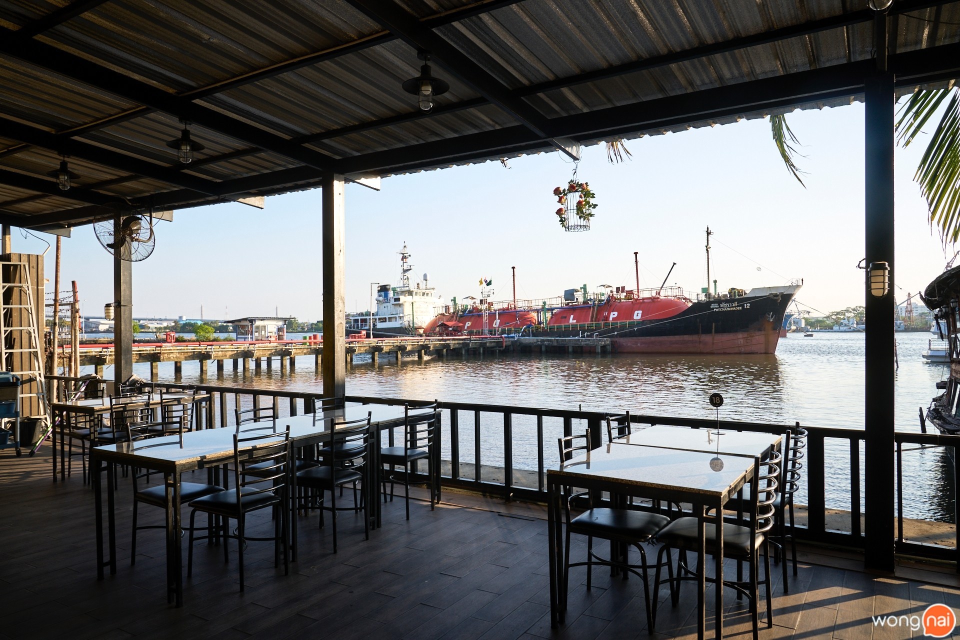 “Seafresh Riverside Buffet” พรีเมียมบุฟเฟต์แบบฟินทุกเมนู คุ้มทุกบาท