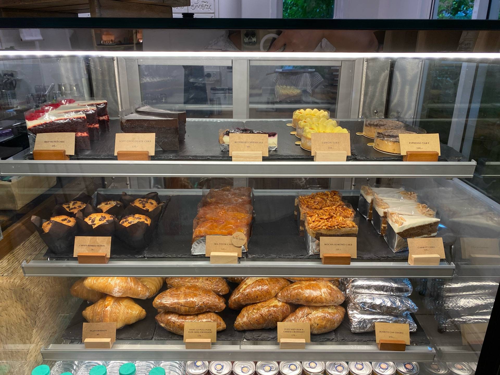 รูป MiVana Coffee สาทร