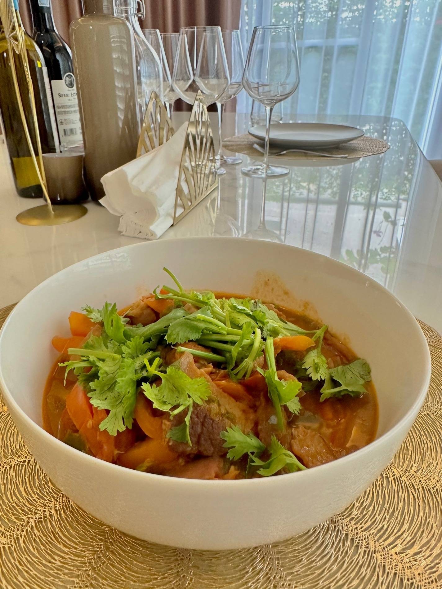 ร้าน กะเพราหมูตุ๋น - ZEZA Moo Tun | รีวิวร้านอาหาร