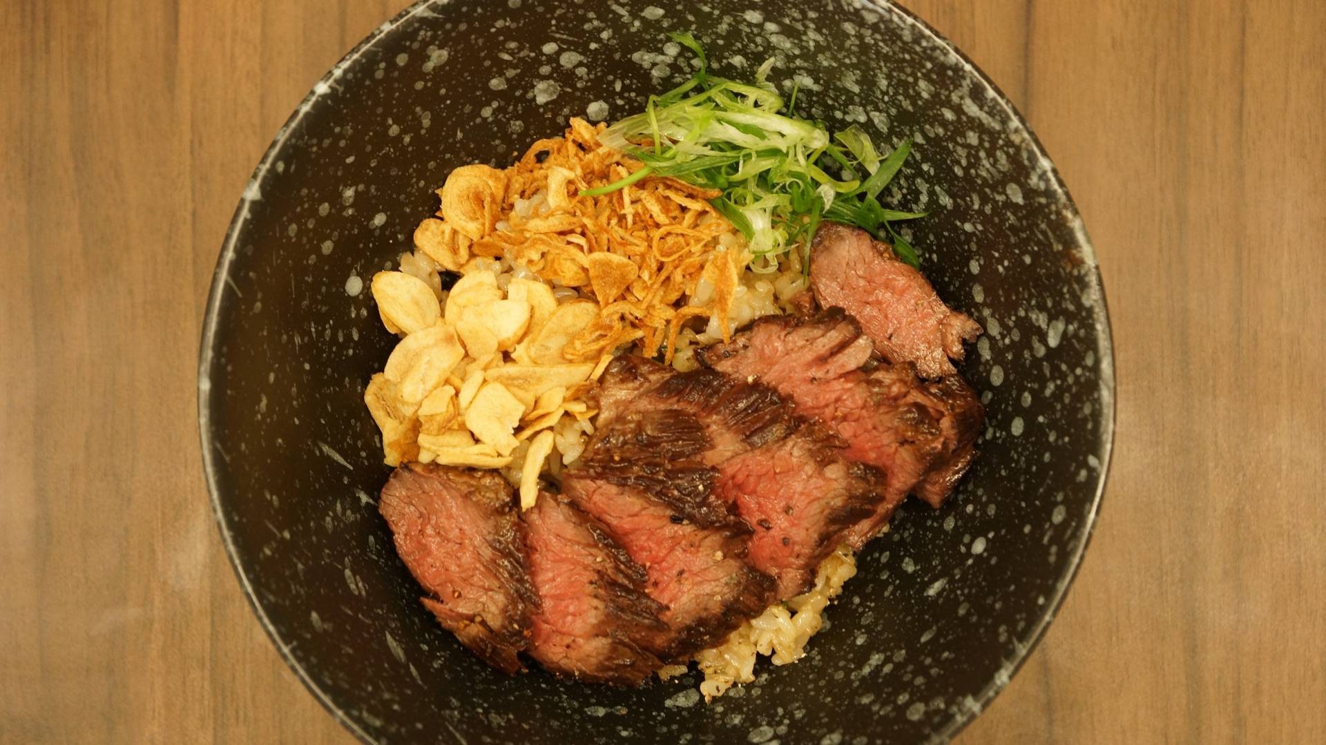 MAO Ramen(ข้าวหน้าเนื้อ เกี๊ยวซ่า ไก่คาราอาเกะ) Mao - สั่งอาหารเดลิเวอ ...