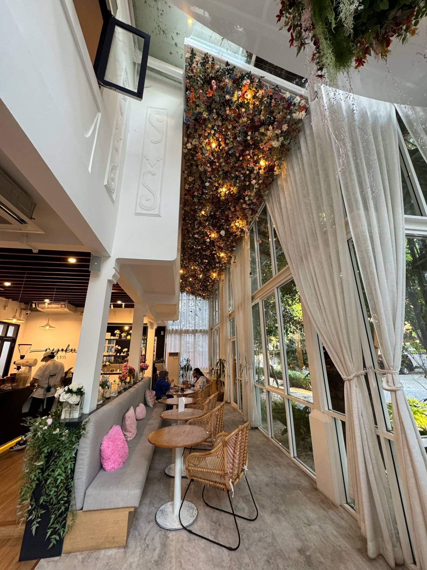 รูป Ryoku Cafe りょくカフェ สุขุมวิท 35