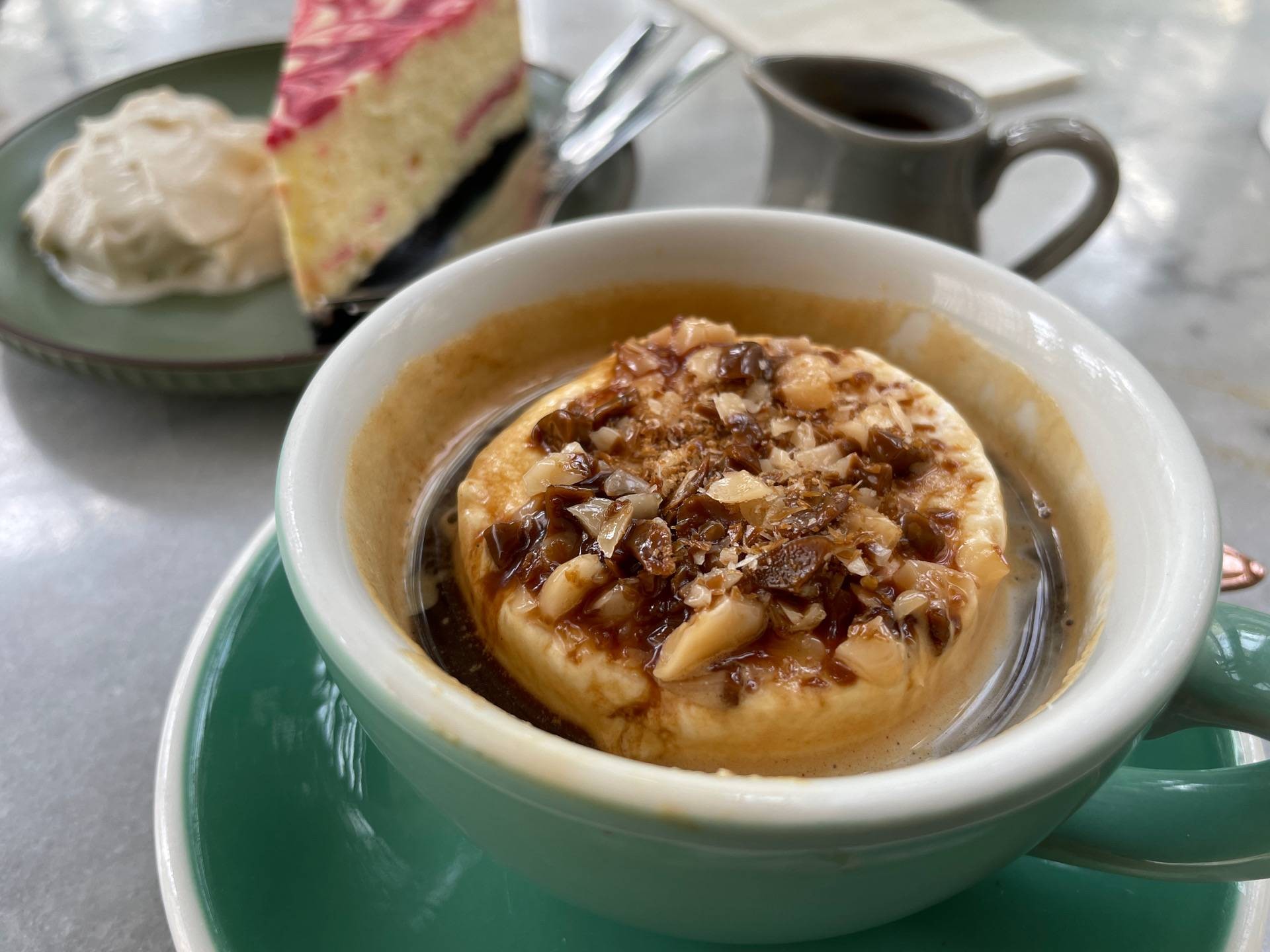 Affogato ร้าน บ้านก้ามปู Bankampu Tropical Cafe