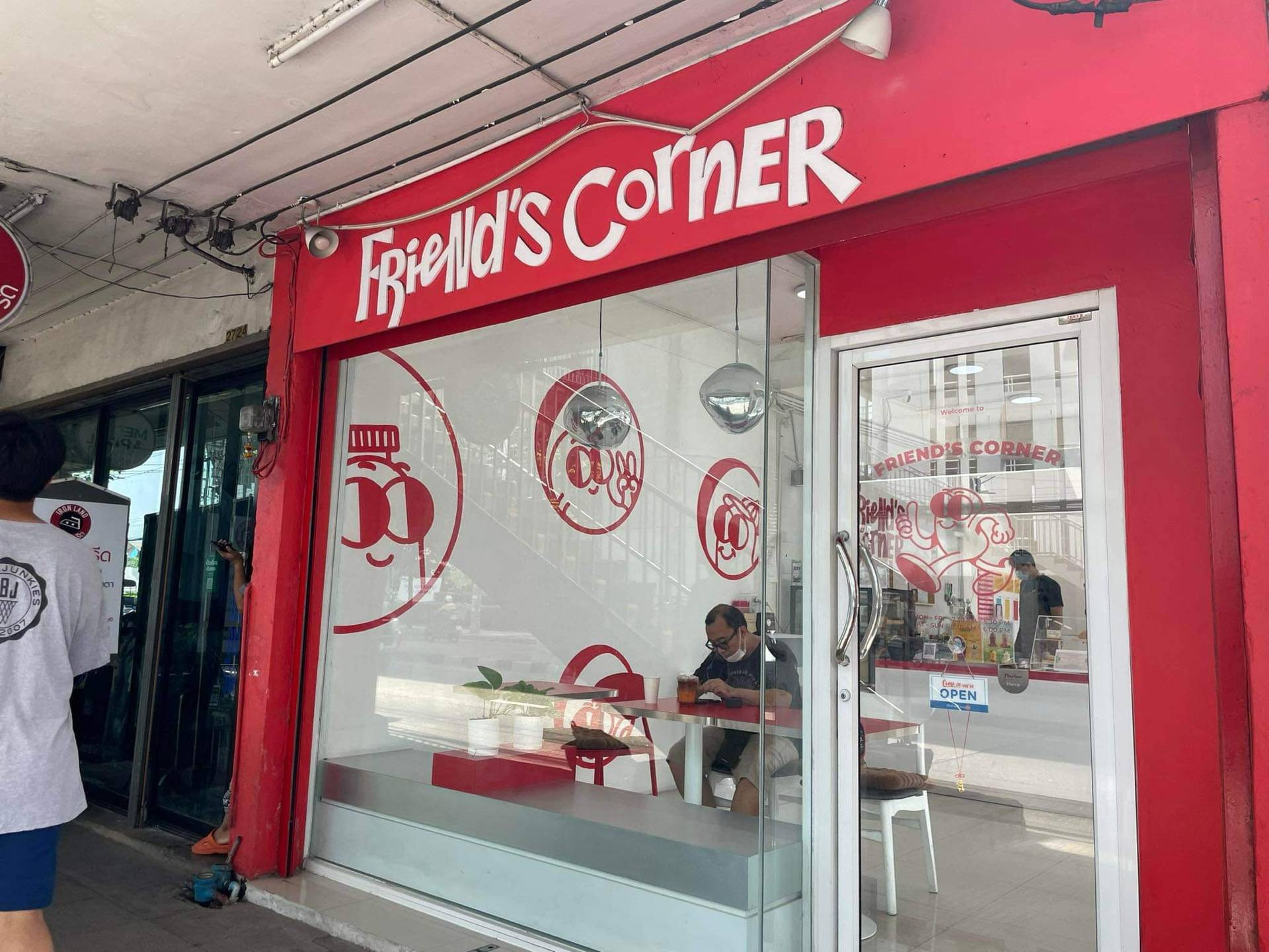 รีวิว Friend's Corner Coffee Wongsawang - Opens everyday ☕️