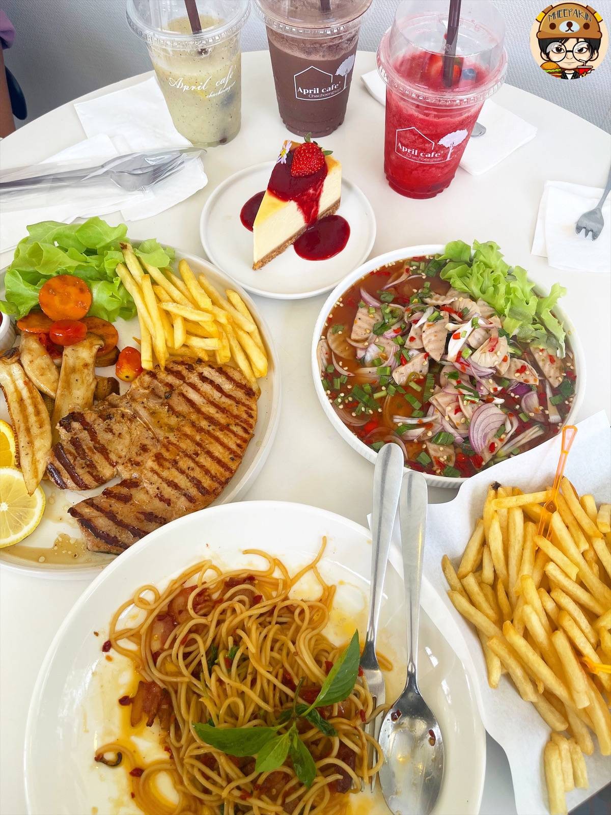 รีวิว April cafe’ - คาเฟ่ลึกแต่ไม่ลับ ริมแม่น้ำบางปะกง🥹