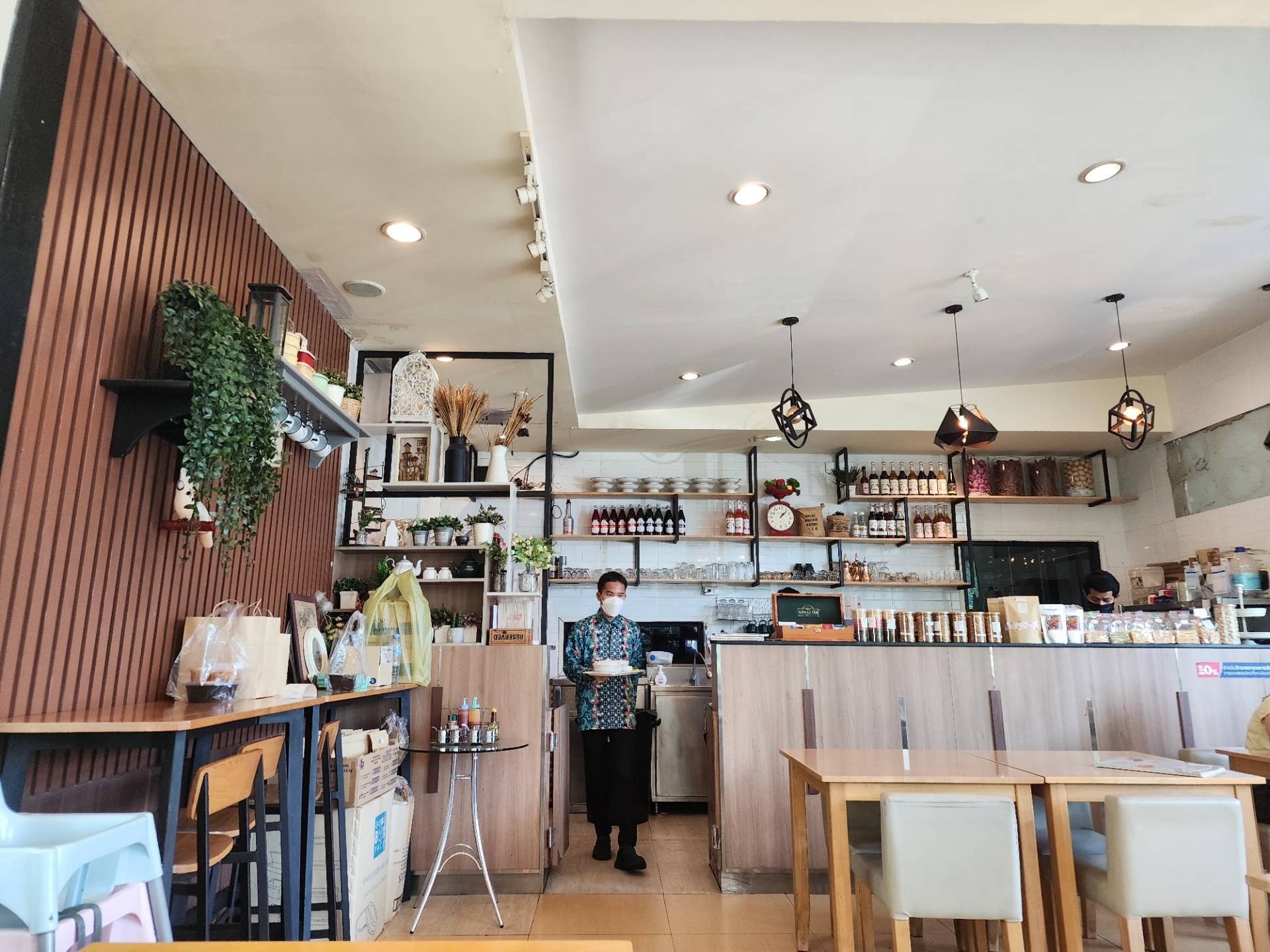 รูป Mama made Roti by Kahava Cafe ปั๊มบางจาก เย็นอากาศ