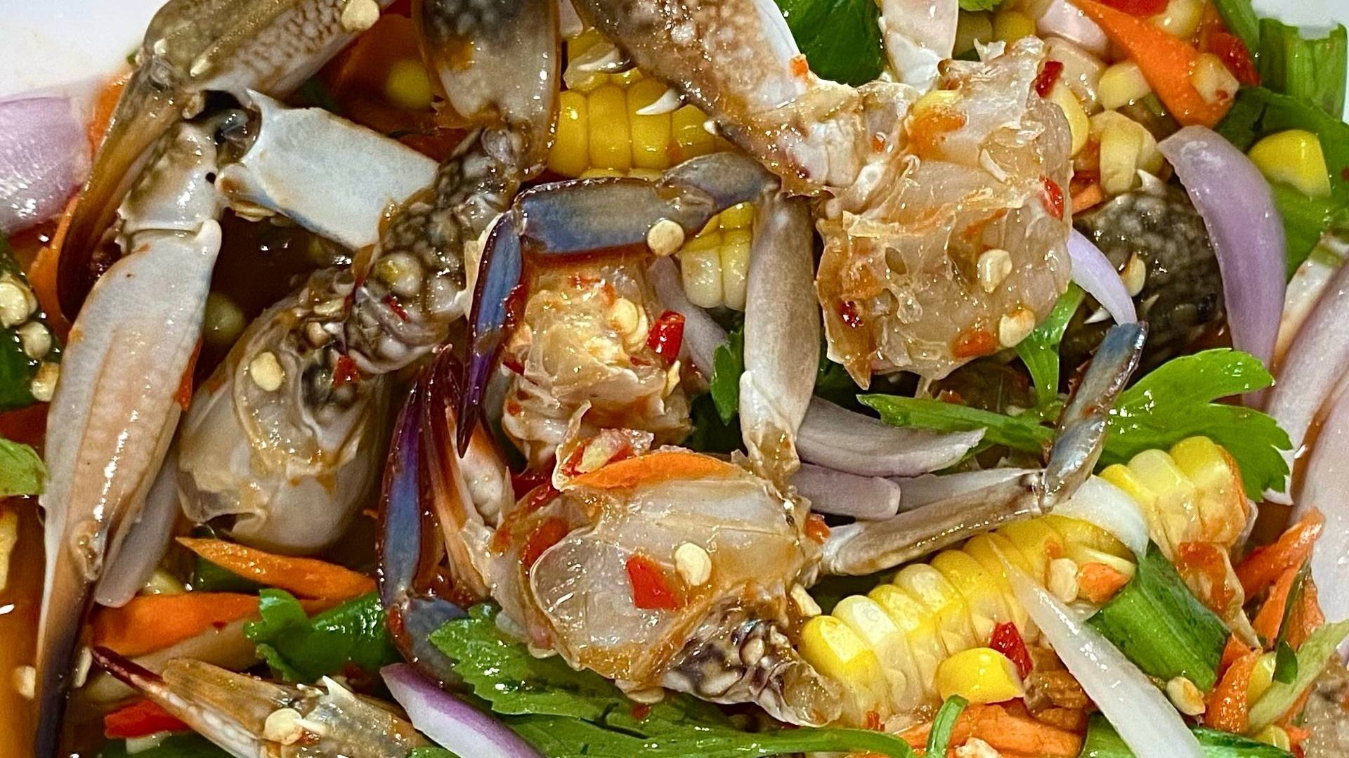 ยำปูม้า 129 บาท - สั่งอาหารเดลิเวอรี | Wongnai x LINE MAN