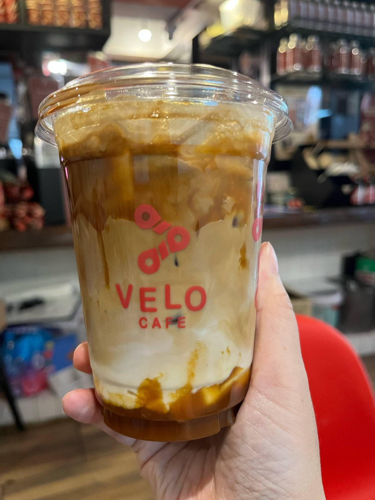 รีวิว VELO CAFE HUAHIN ถนนแนบเคหาสน์ - อีกหนึ่งร้านกาแฟดีๆ ที่หัวหิน