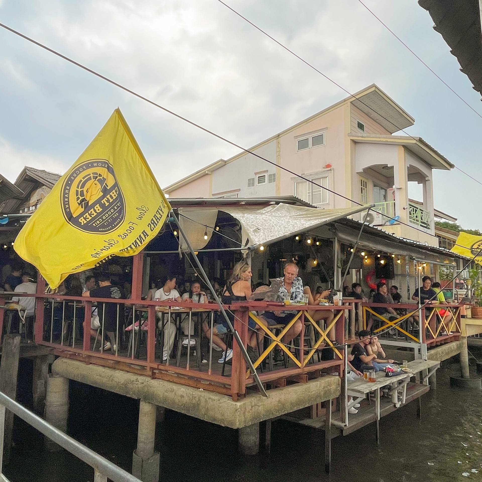 รีวิว Chitbeer - เปิดประสบการณ์กับคราฟท์เบียร์ ฮอปหอมๆ