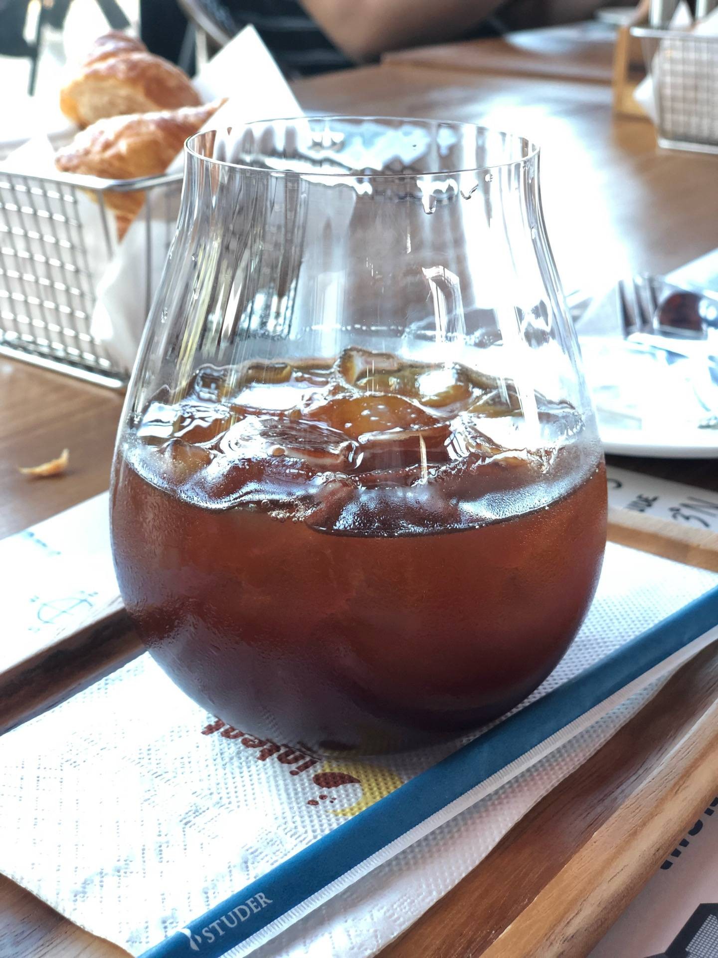 รีวิว Intent Koffee Bar - “ Intent Koffee Bar” café บรรยากาศดี ขนม ...