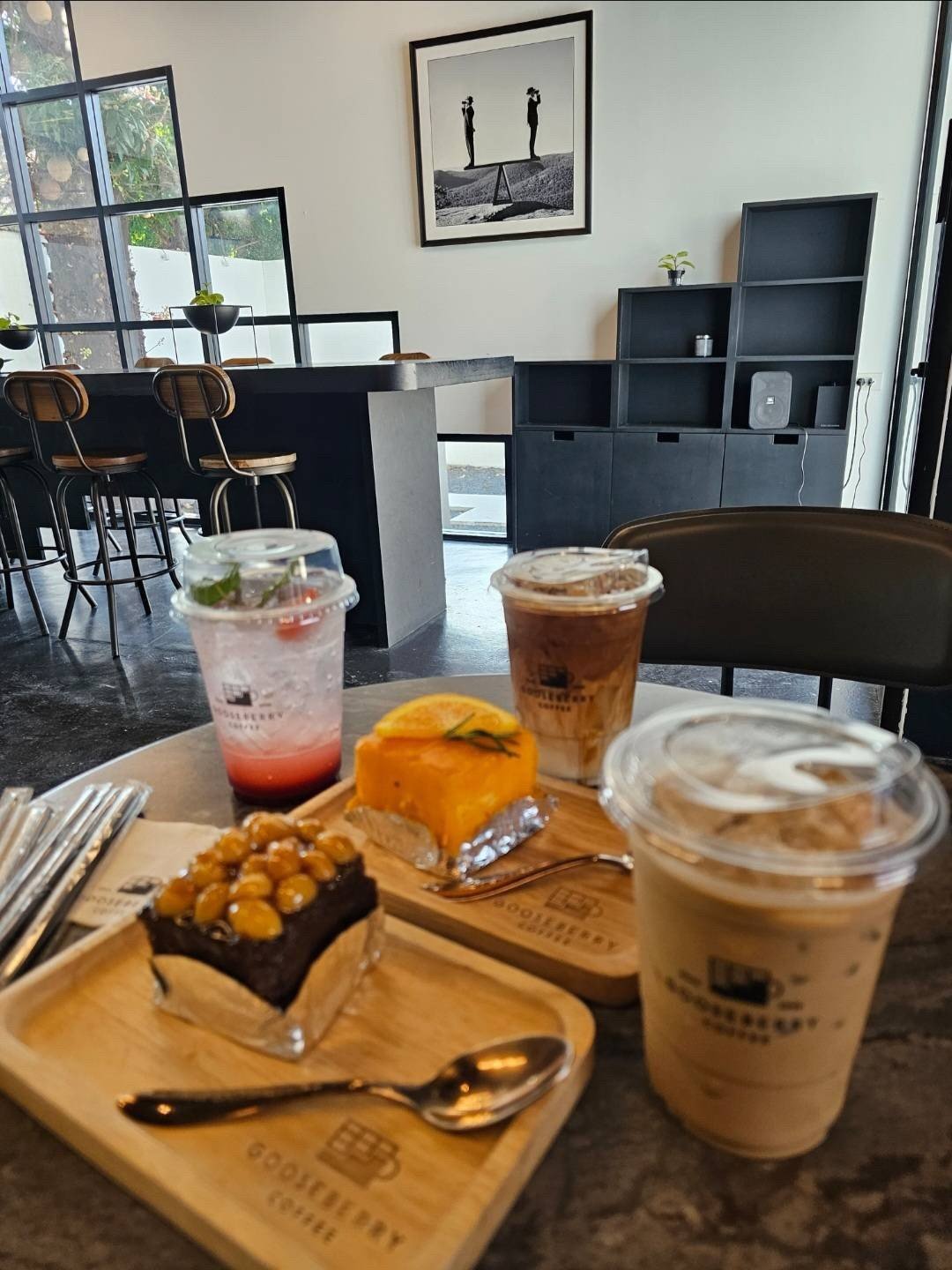 รีวิว GOOSEBERRY COFFEE BEARING - Cafe for Contents