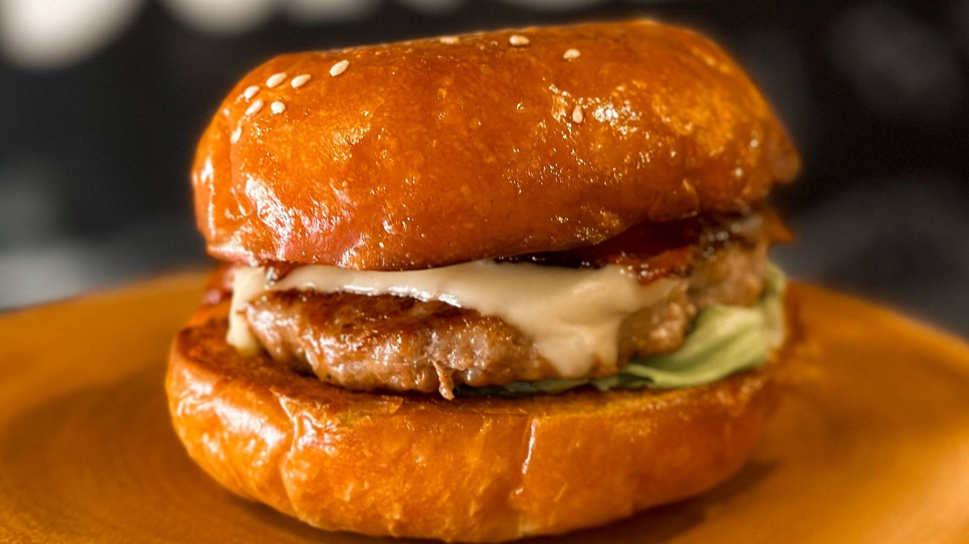 Chris Steaks and Burgers Chris Steaks and Burgers - สั่งอาหารเดลิเวอรี ...