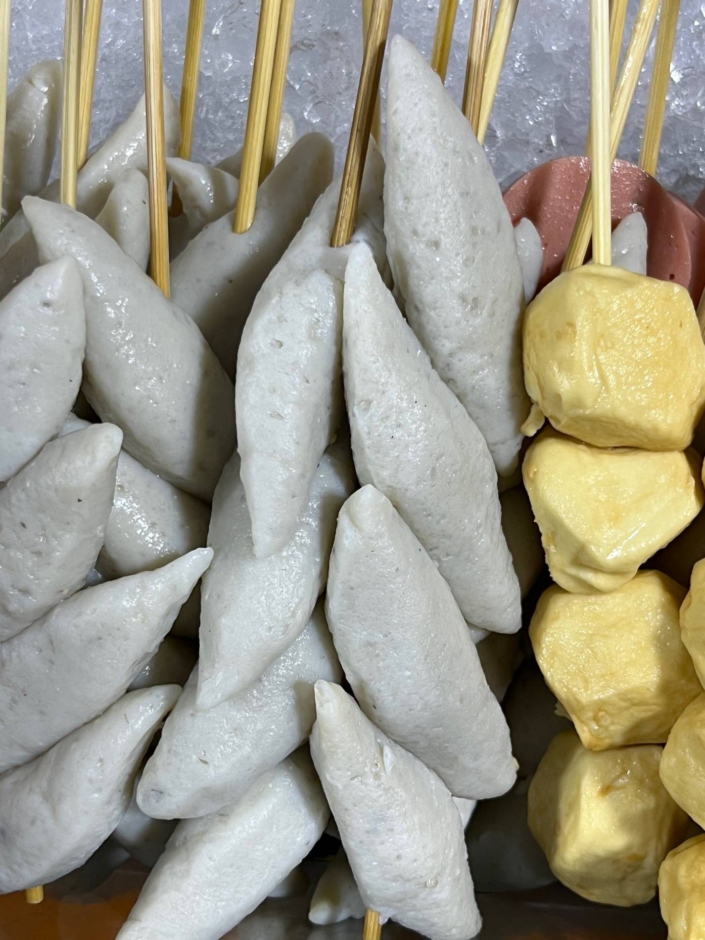 ร้าน ลูกชิ้นทอด พิมพา | รีวิวร้านอาหาร