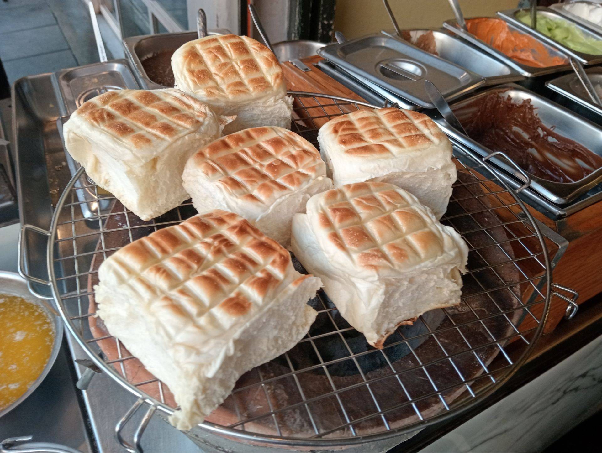 รูป ปังเด็ด บรรทัดทอง