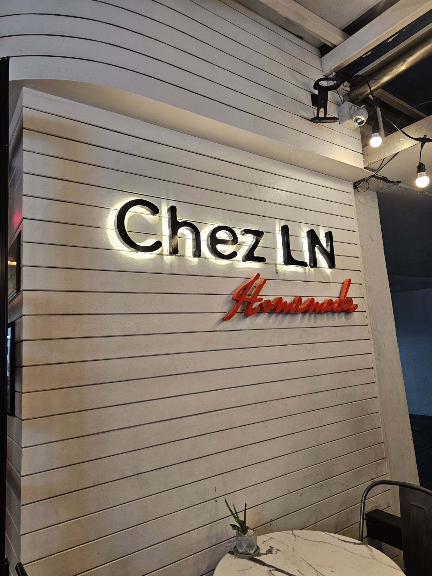 รีวิว Chez LN Homemade - มาลองทานขนมอร่อยรสดี